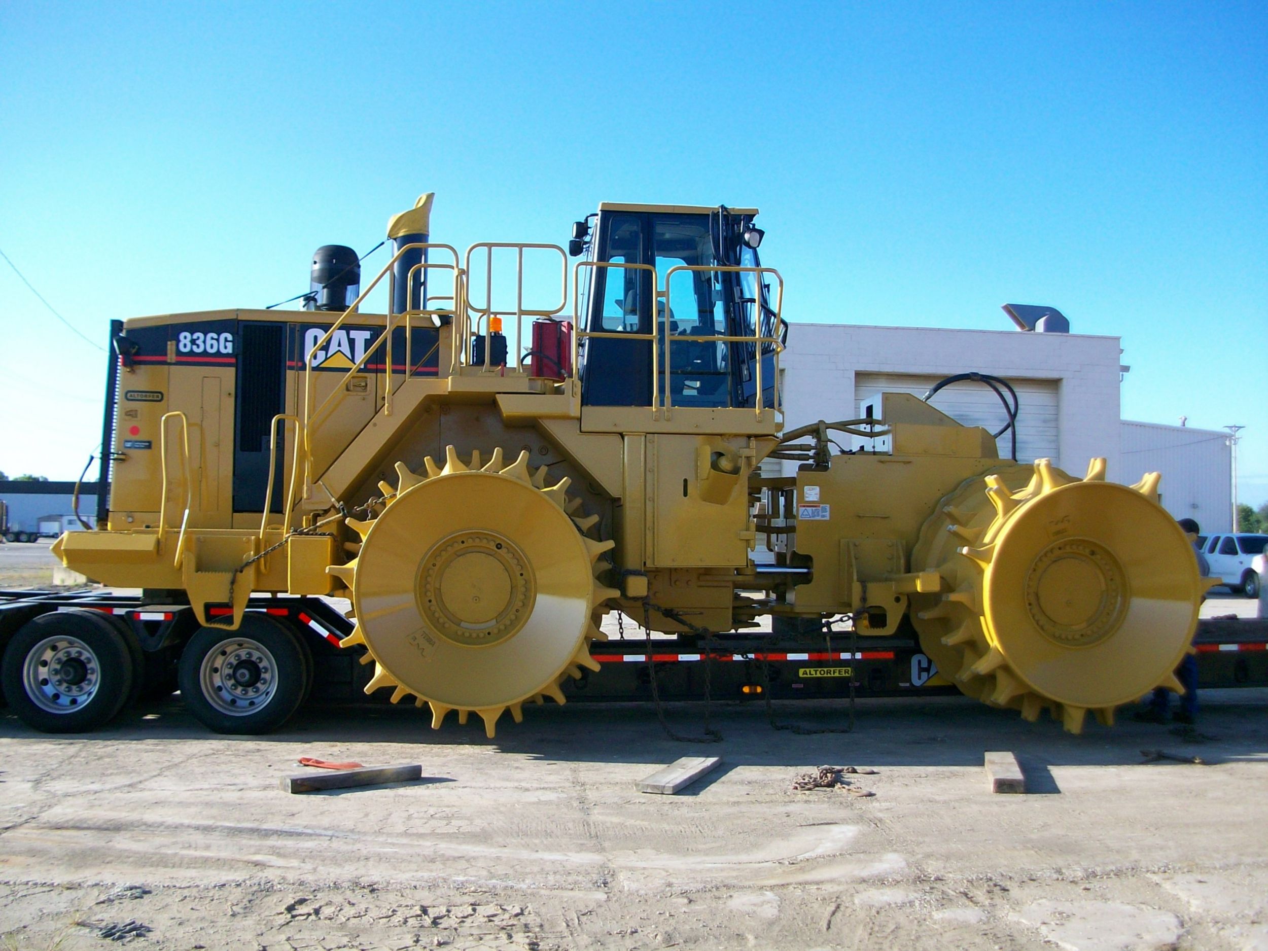 Cat | Cat® Certified Rebuild – Extending Your Success Story, Step by ...