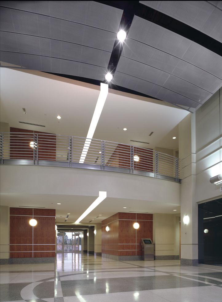 Intech One | Armstrong Ceiling Solutions – Commercial