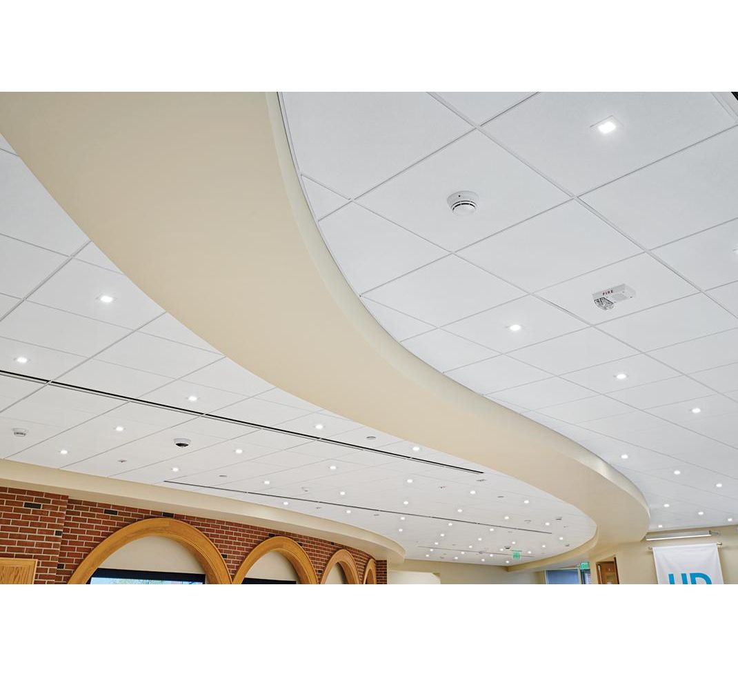 University of Dubuque Peter and Susan Smith Welcome Center | Armstrong ...