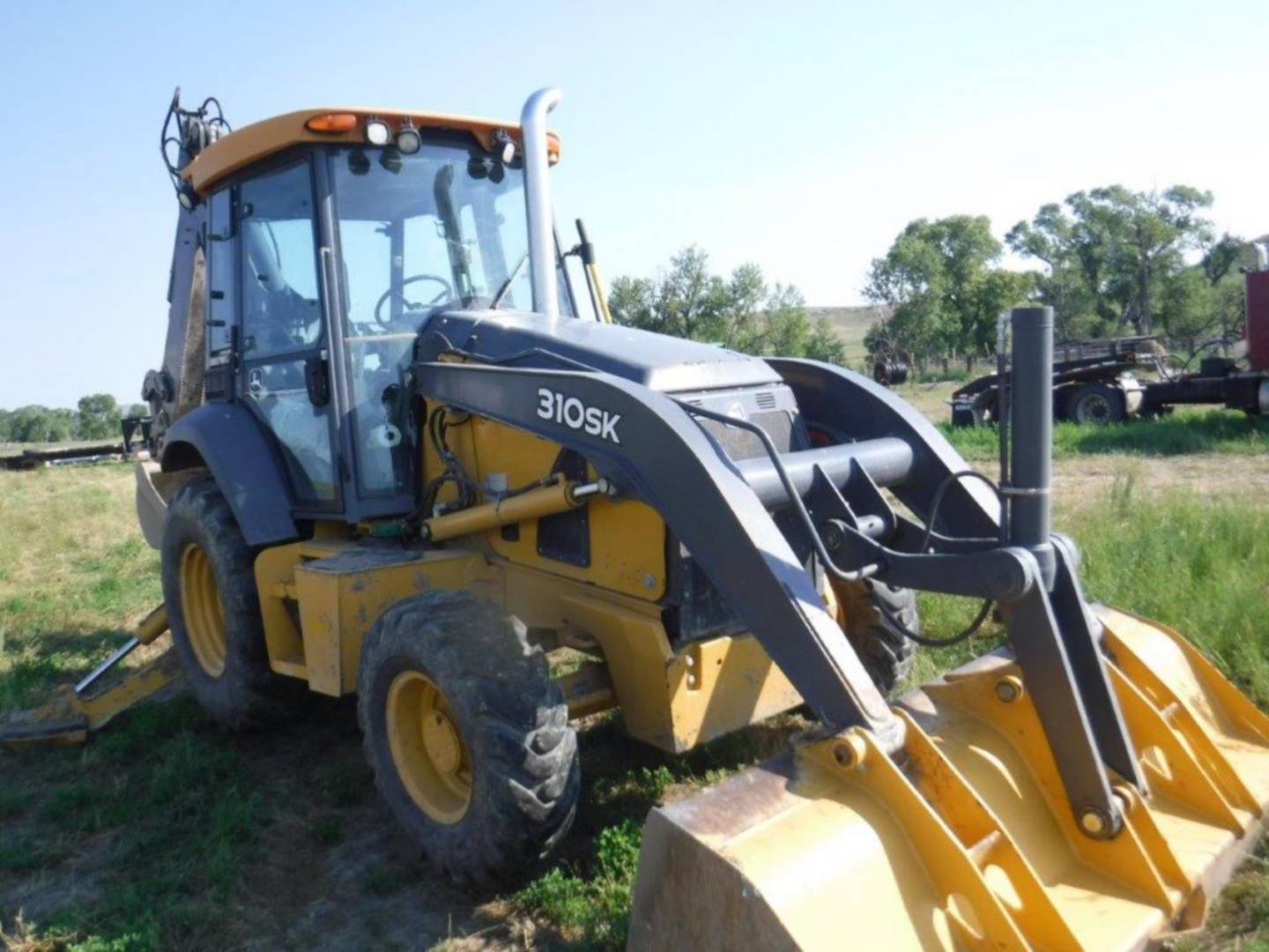 2014 John Deere 310SK | N C Machinery