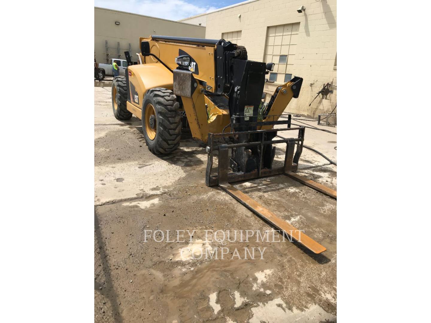 Caterpillar Equipment Dealer for Kansas and Missouri