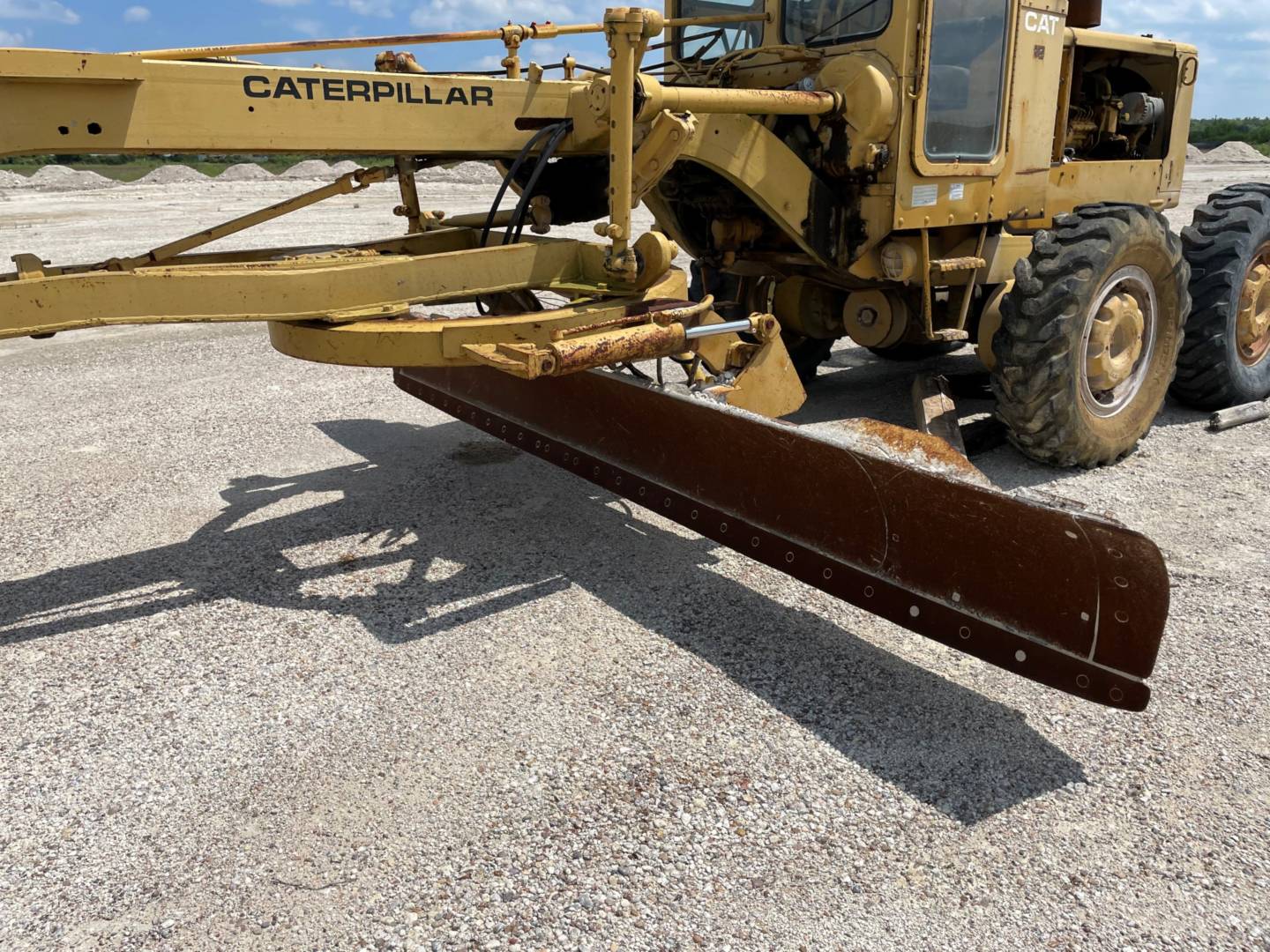 HOLT CAT - Used Equipment Listings - MOTOR GRADERS - 1961 - CAT - 12E ...