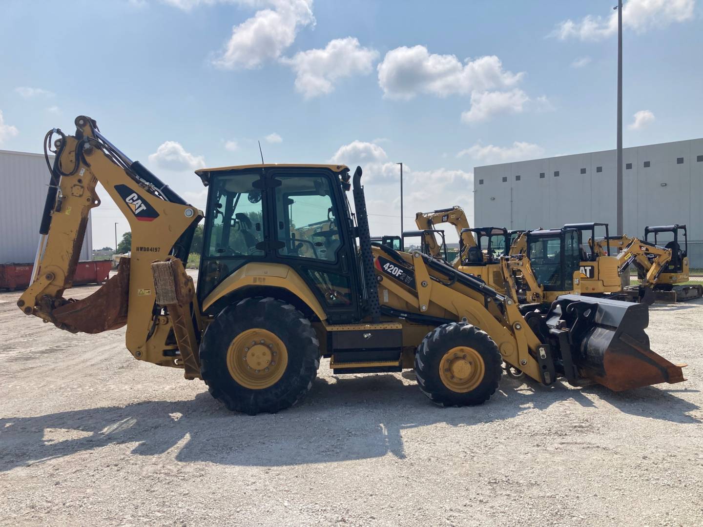 HOLT CAT - Used Equipment Listings - BACKHOE LOADER - 2019 - CAT ...