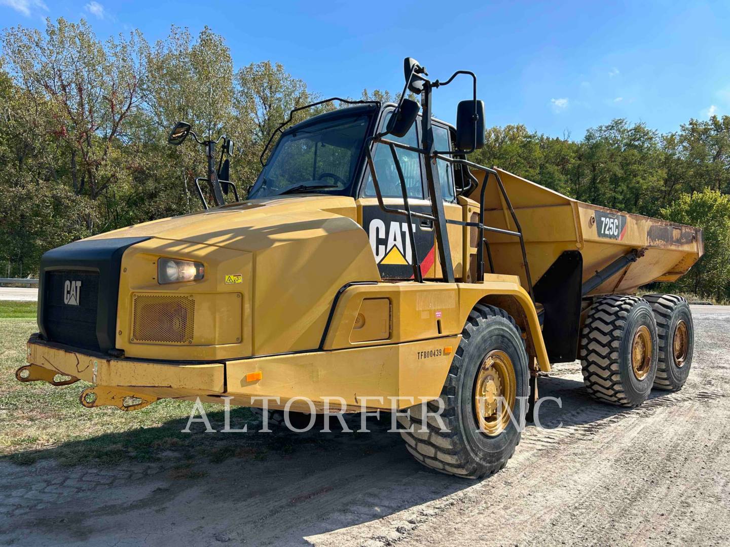 2015 CAT 725C – #10074607 - Altorfer Cat