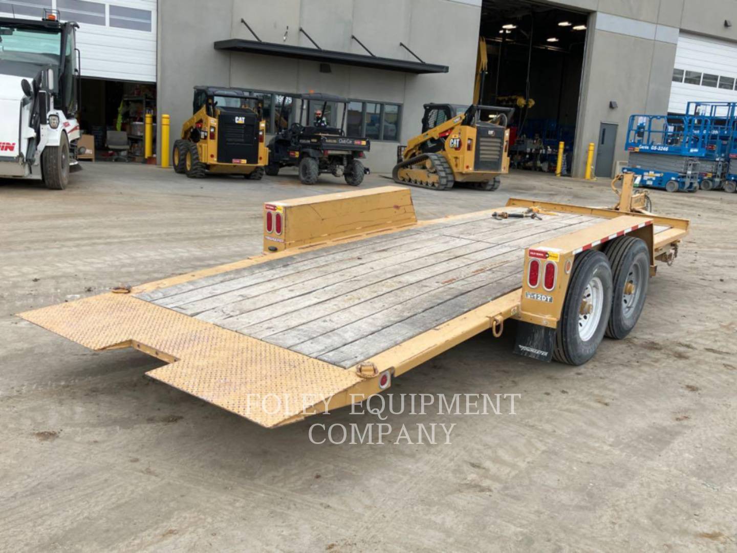 Trailers | Towmaster T-12DT | 8AR9758