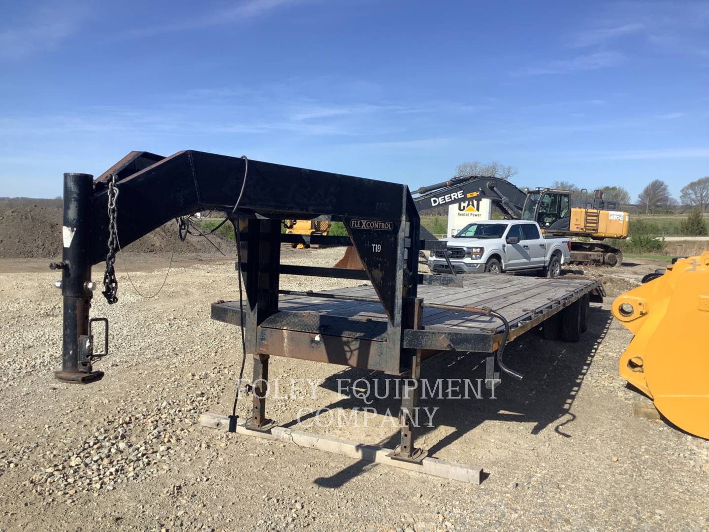 Trailers | Other PRO-TRAK GOOSENECK TRAILER | 00968