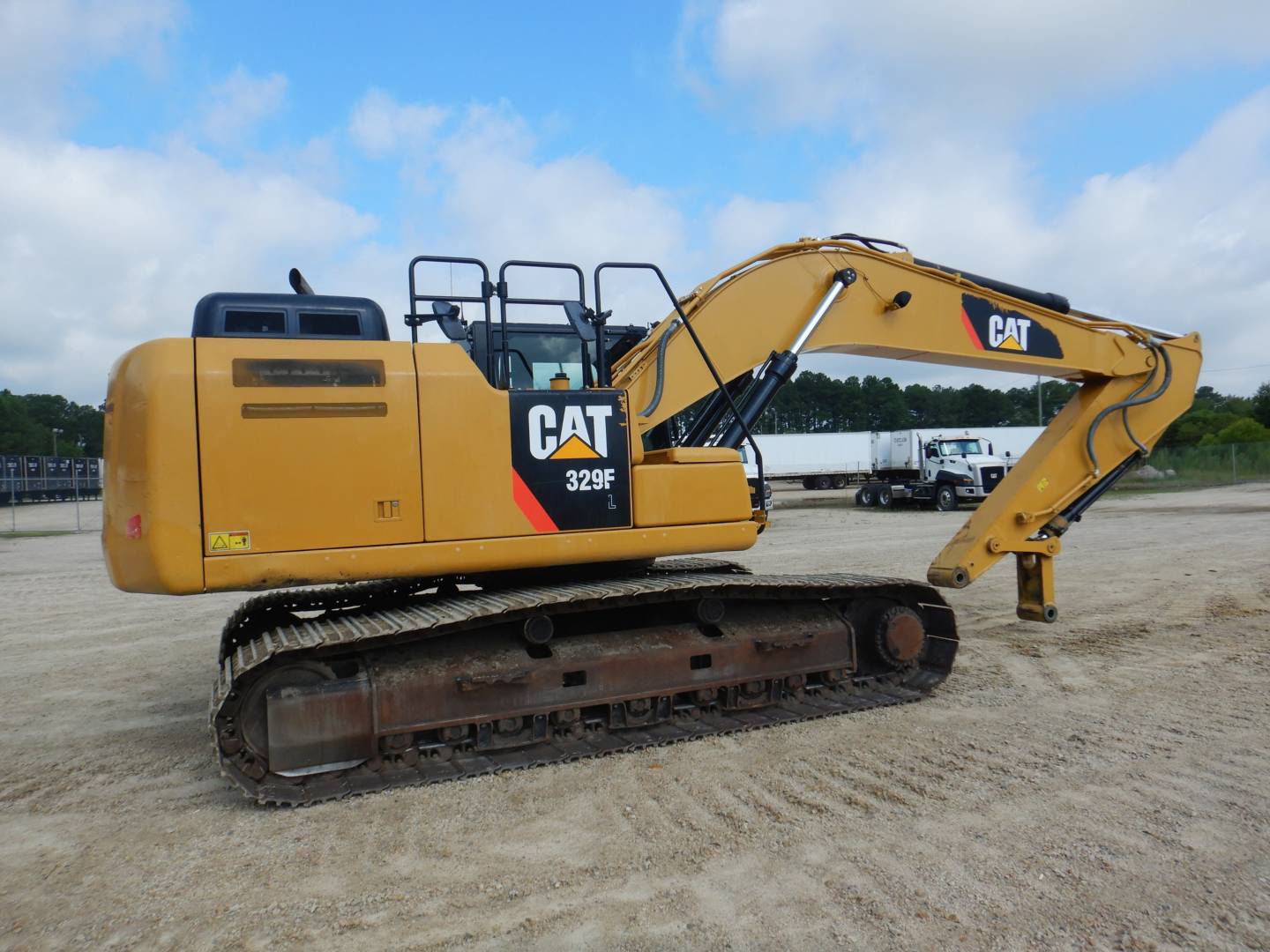 New Cat 302.7D CR Mini Hydraulic Excavator for Sale - Whayne Cat