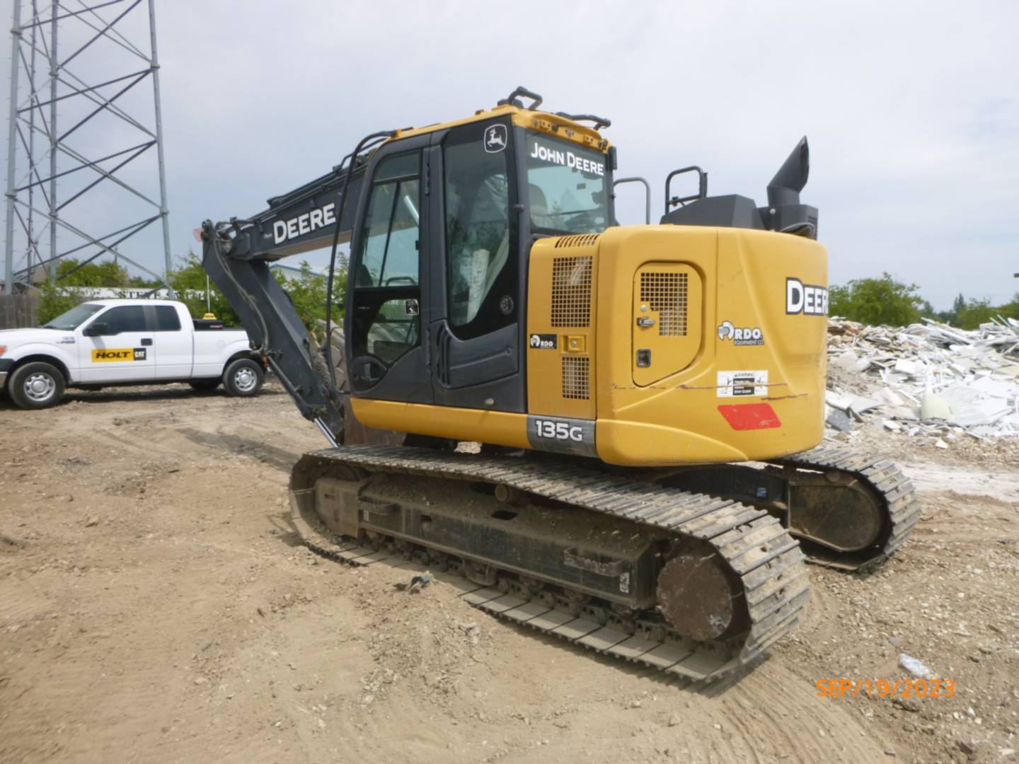 HOLT CAT - Used Equipment Listings - TRACK EXCAVATORS - 2019 - DEERE ...