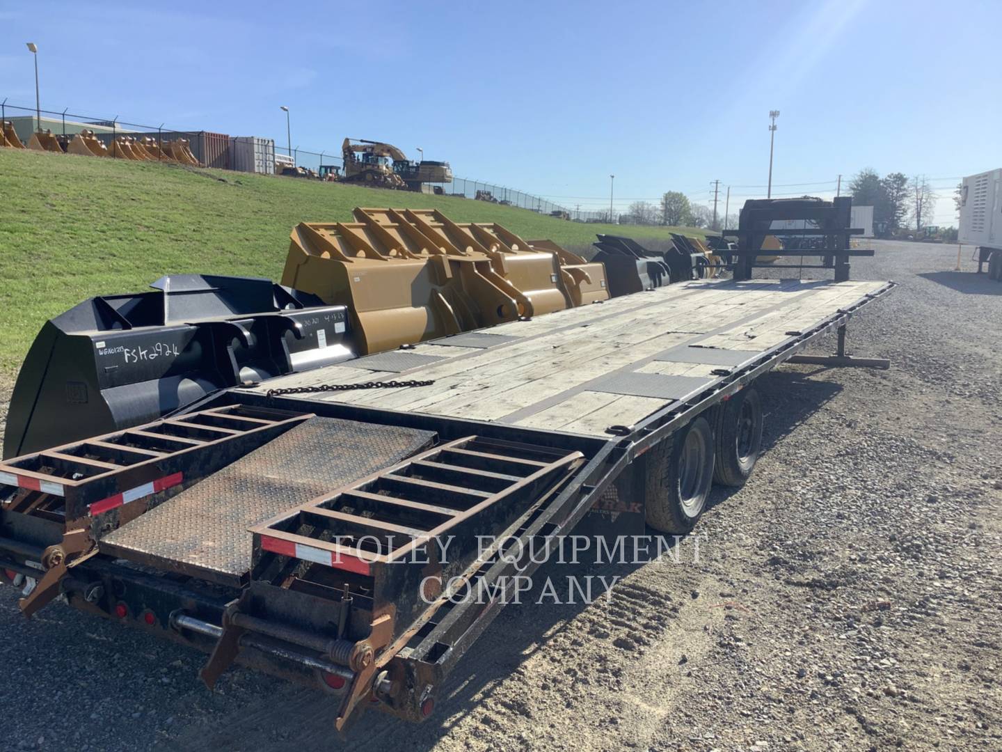 Trailers | Other PRO-TRAK GOOSENECK TRAILER | 00968