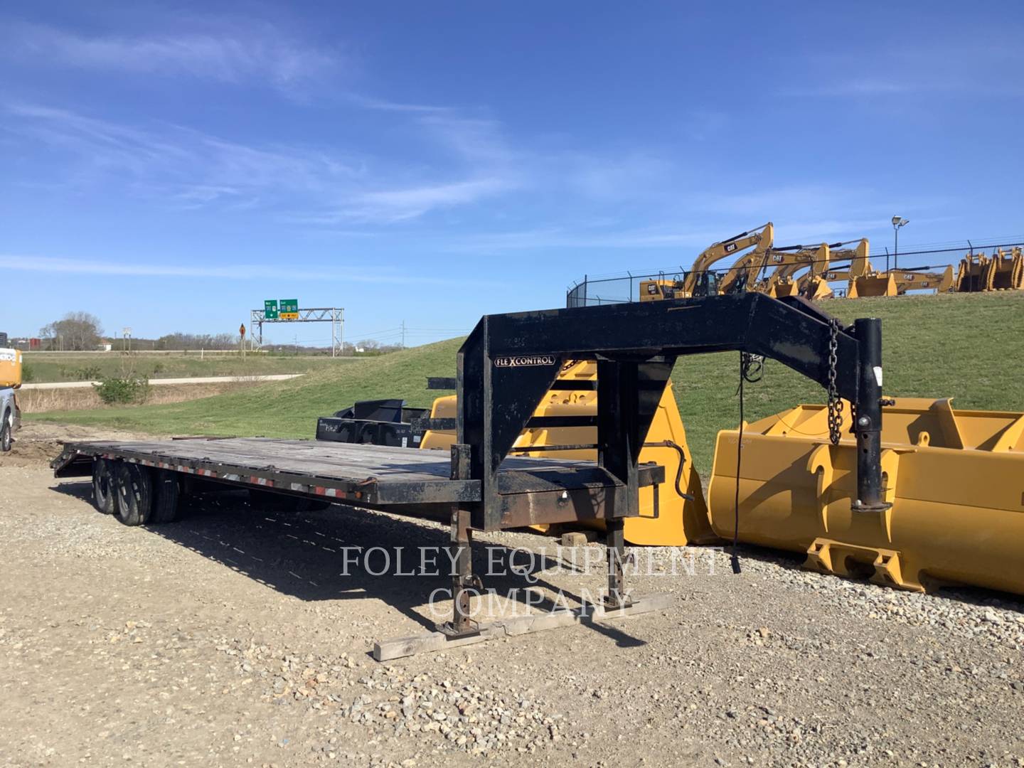 Trailers | Other PRO-TRAK GOOSENECK TRAILER | 00968