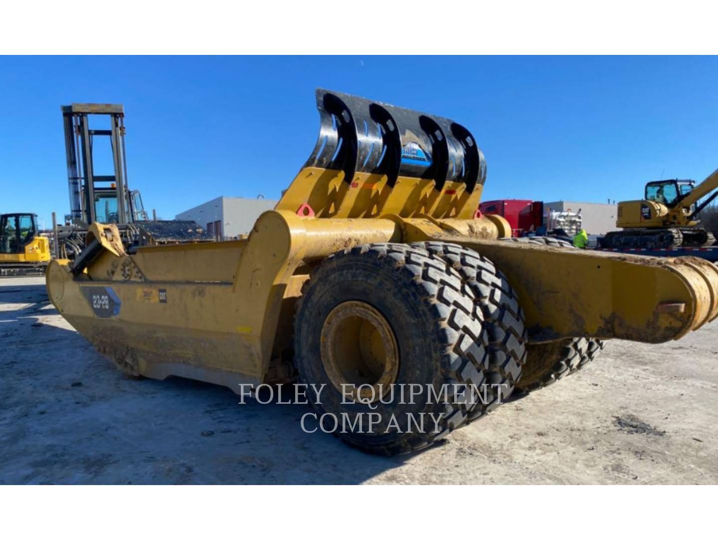 Wheel Tractor Scrapers | Mobile Track Solutions PP23-28E