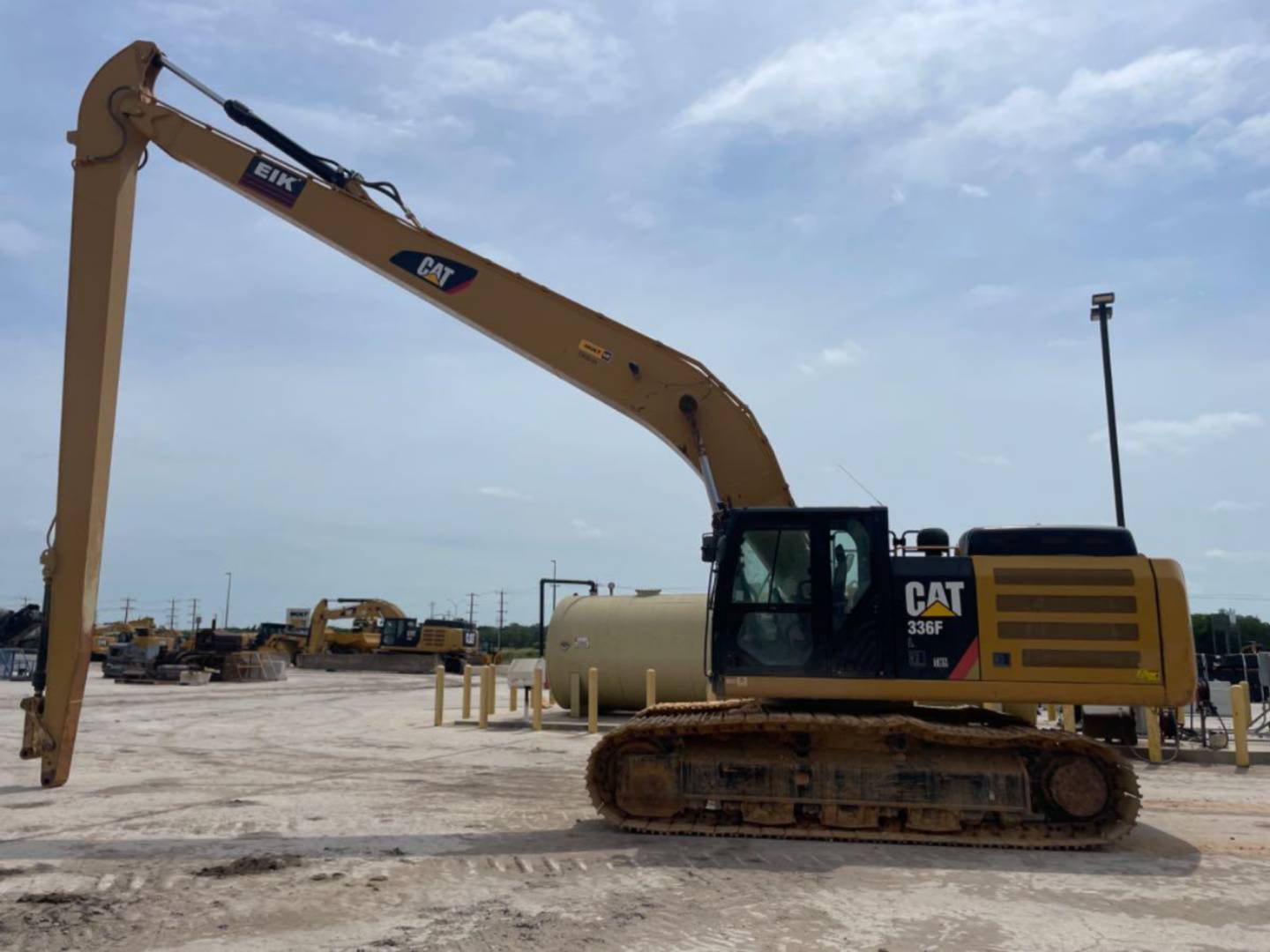 HOLT CAT - Used Equipment Listings - TRACK EXCAVATORS - 2018 - CAT ...