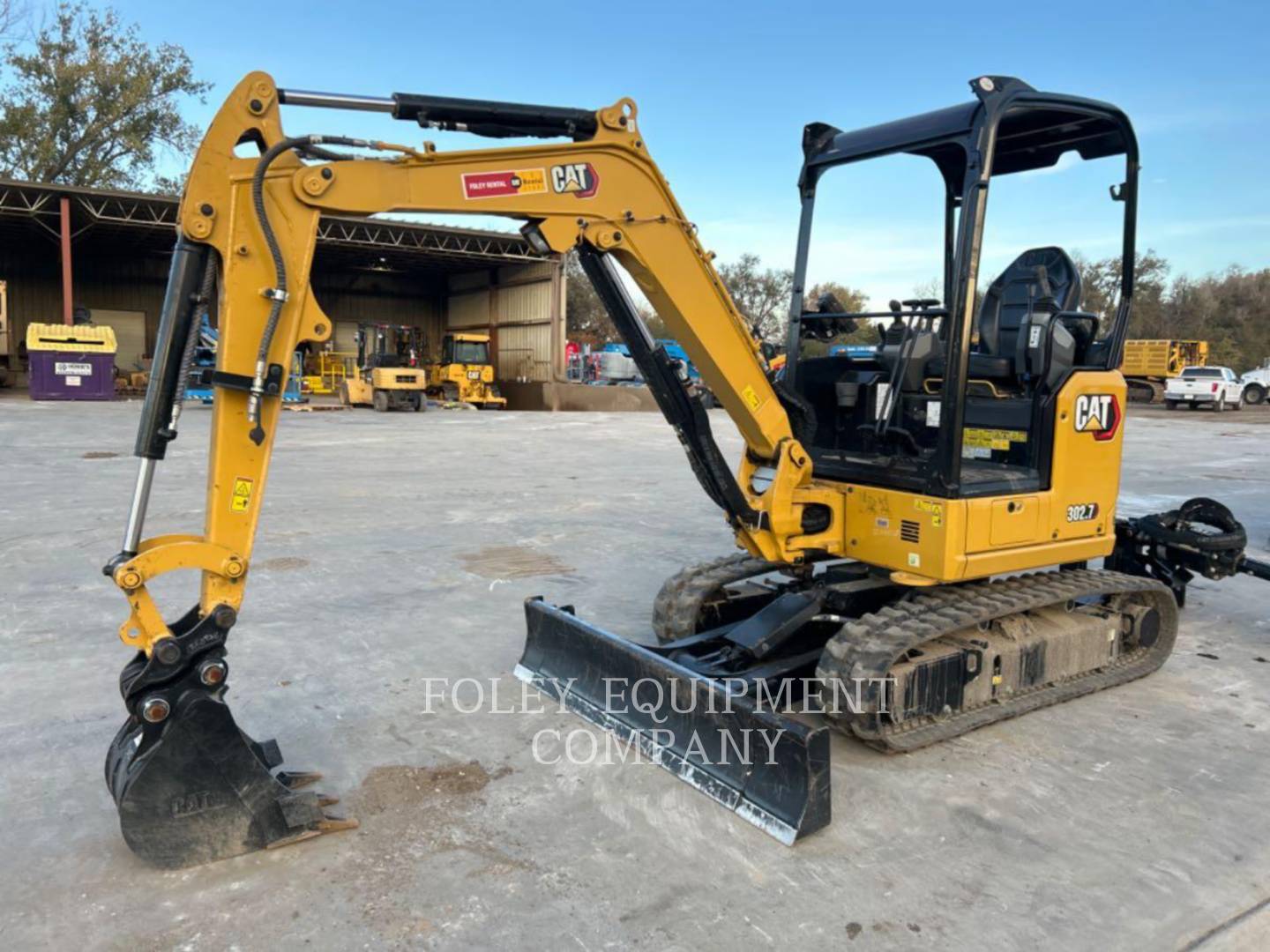 Track Excavators | Cat 302.7-07LO | 2CR8074