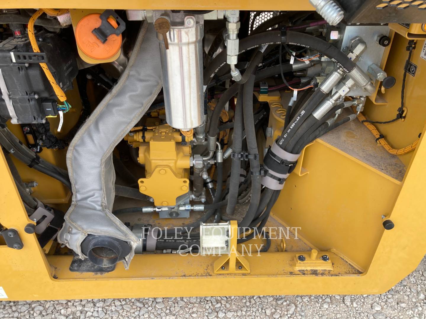 Asphalt Pavers | Cat CB7-02 | XUC0080