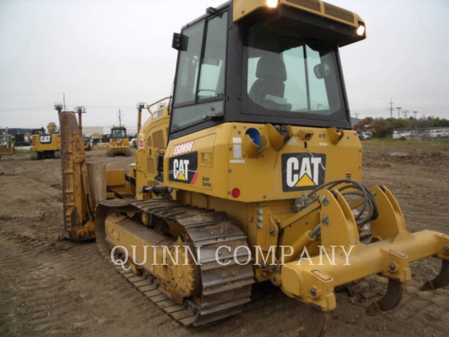 Used Medium Dozers | Quinn Company