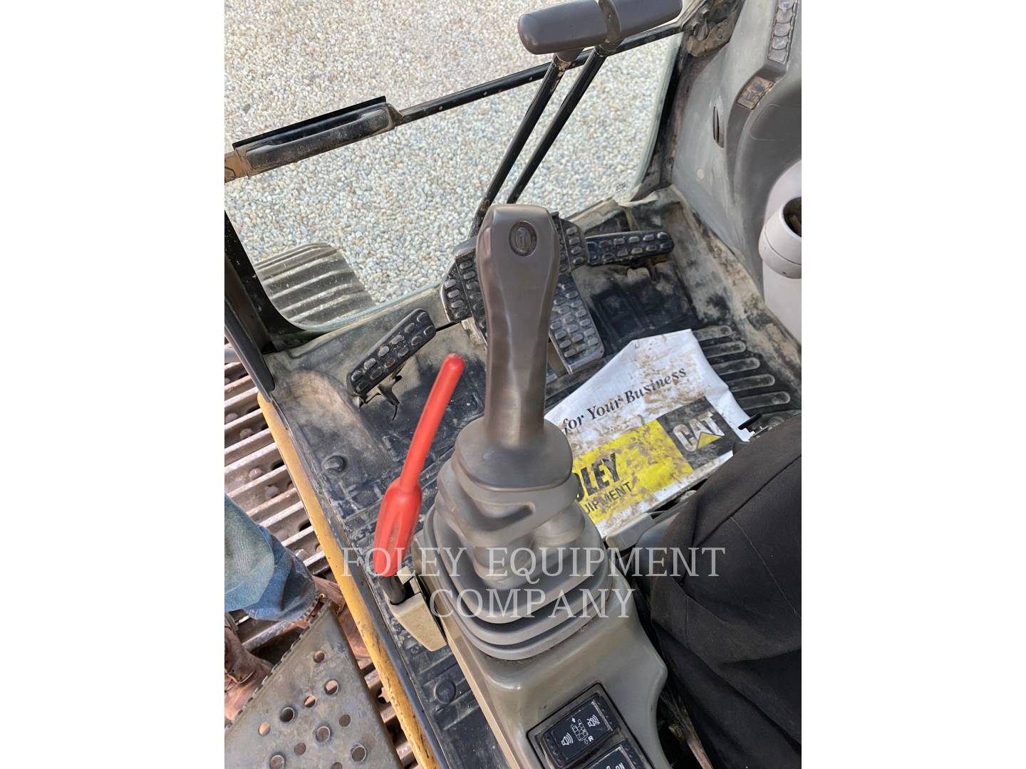 Track Excavators | John Deere 470G