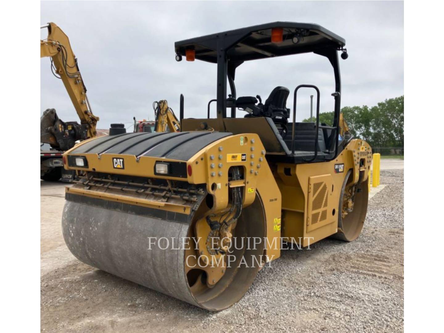 Compactors | Cat CB13-01 | VUR0036