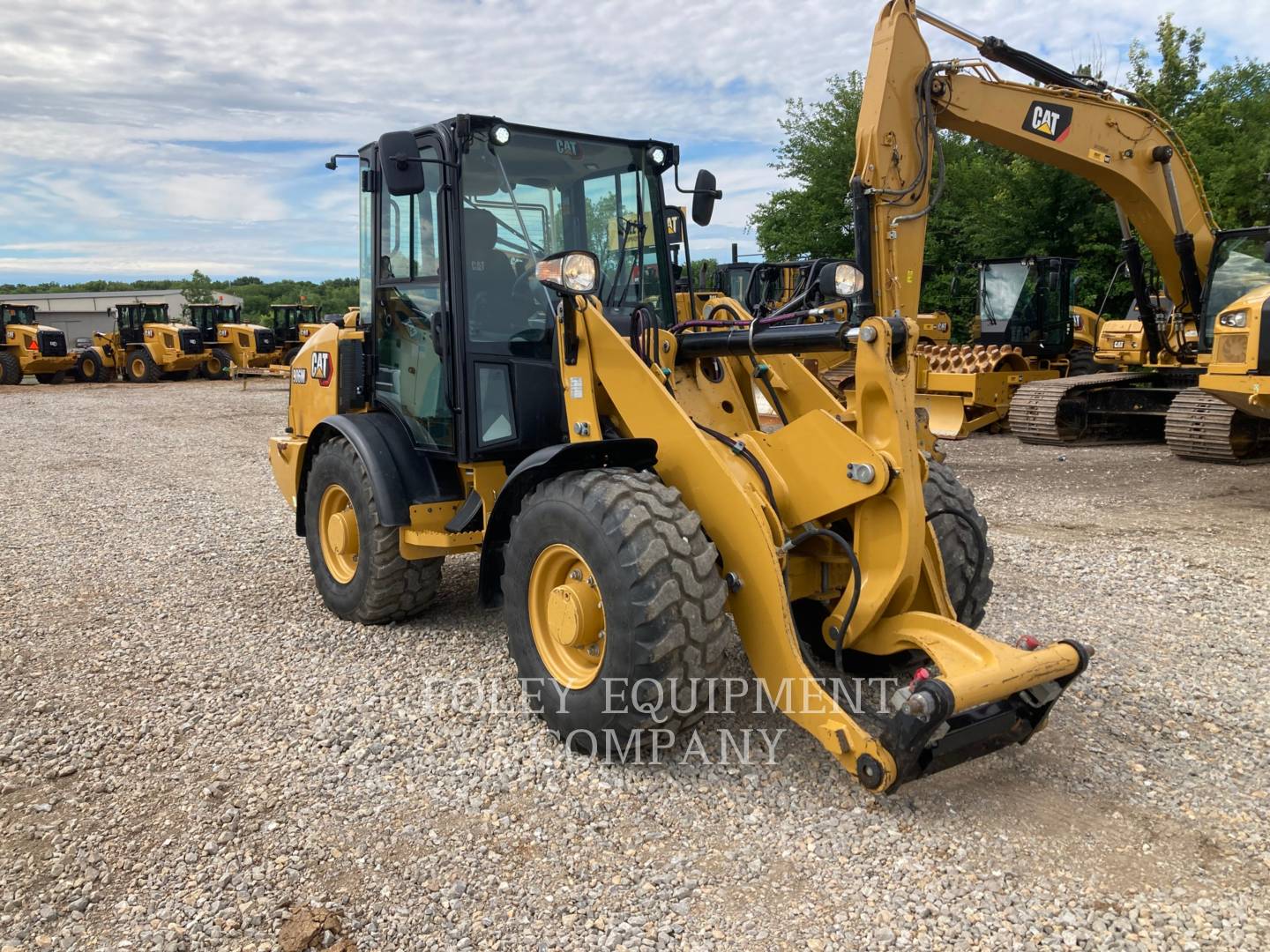 Wheel Loader | Cat 906M