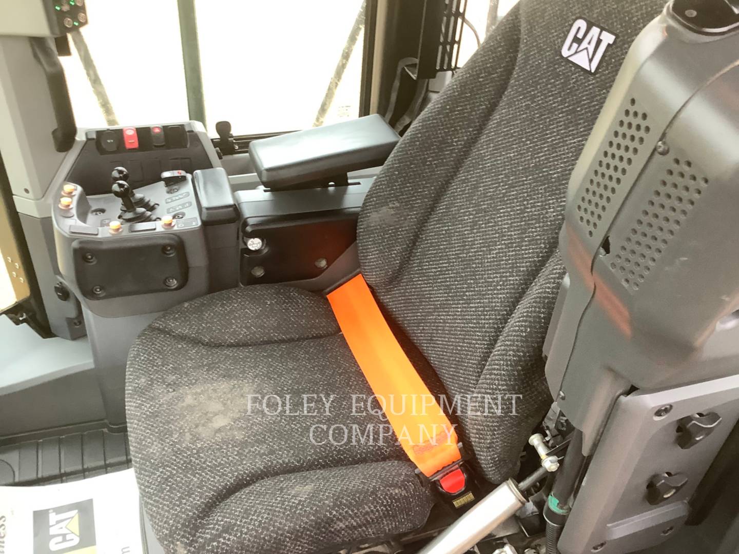 Wheel Loader | Cat 966M