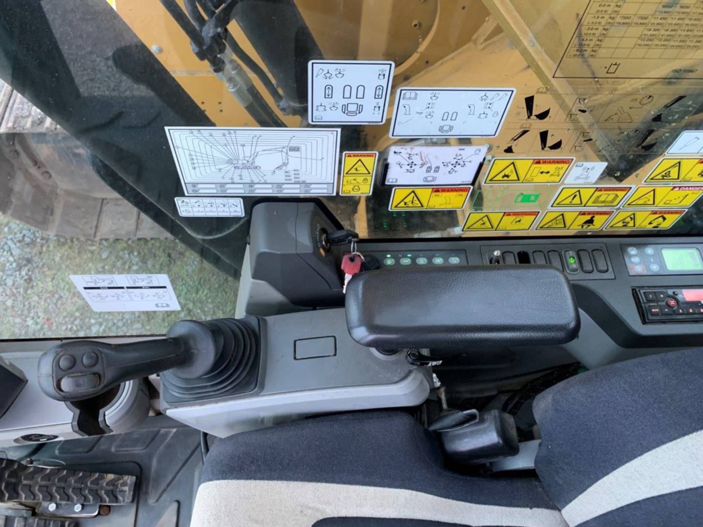 2016 Cat 335F LCR | N C Machinery