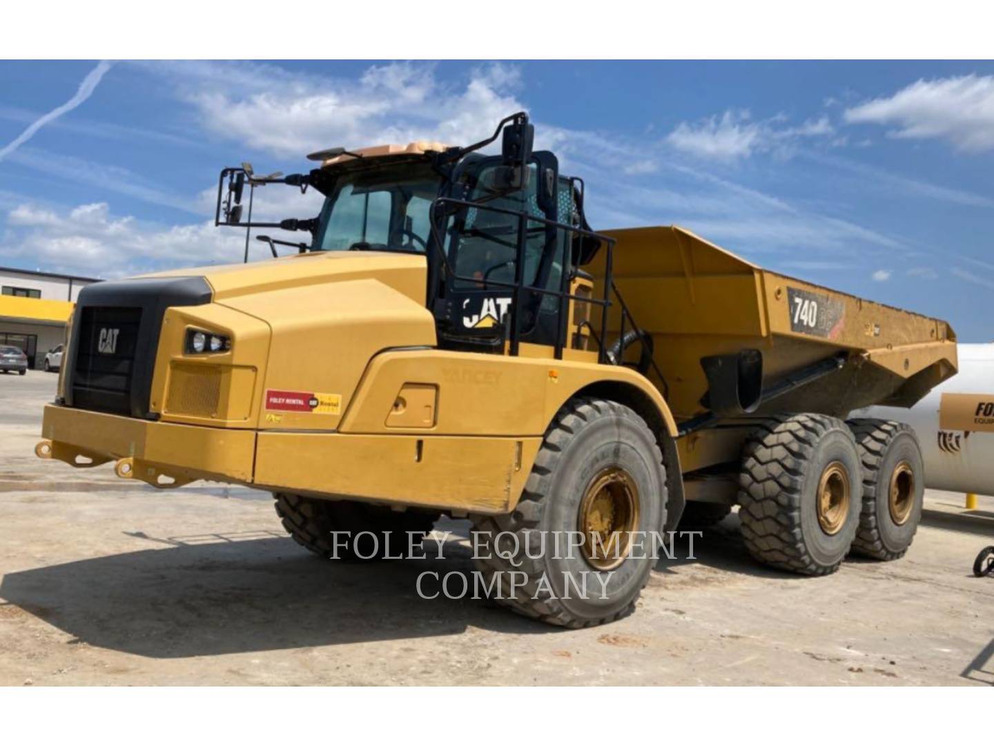 Articulated Trucks | Cat 740GC-04