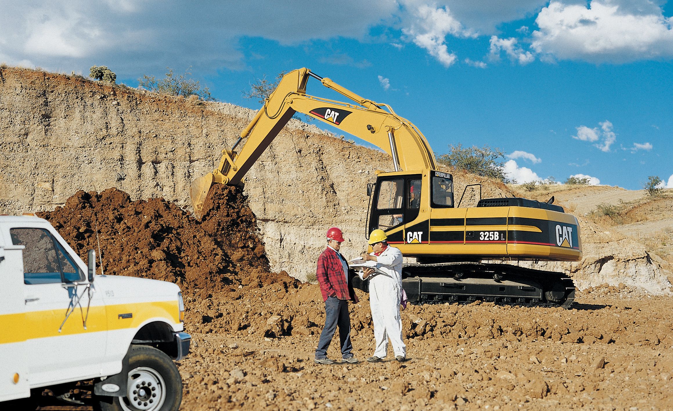 Cat 325B L Medium Excavators | Caterpillar