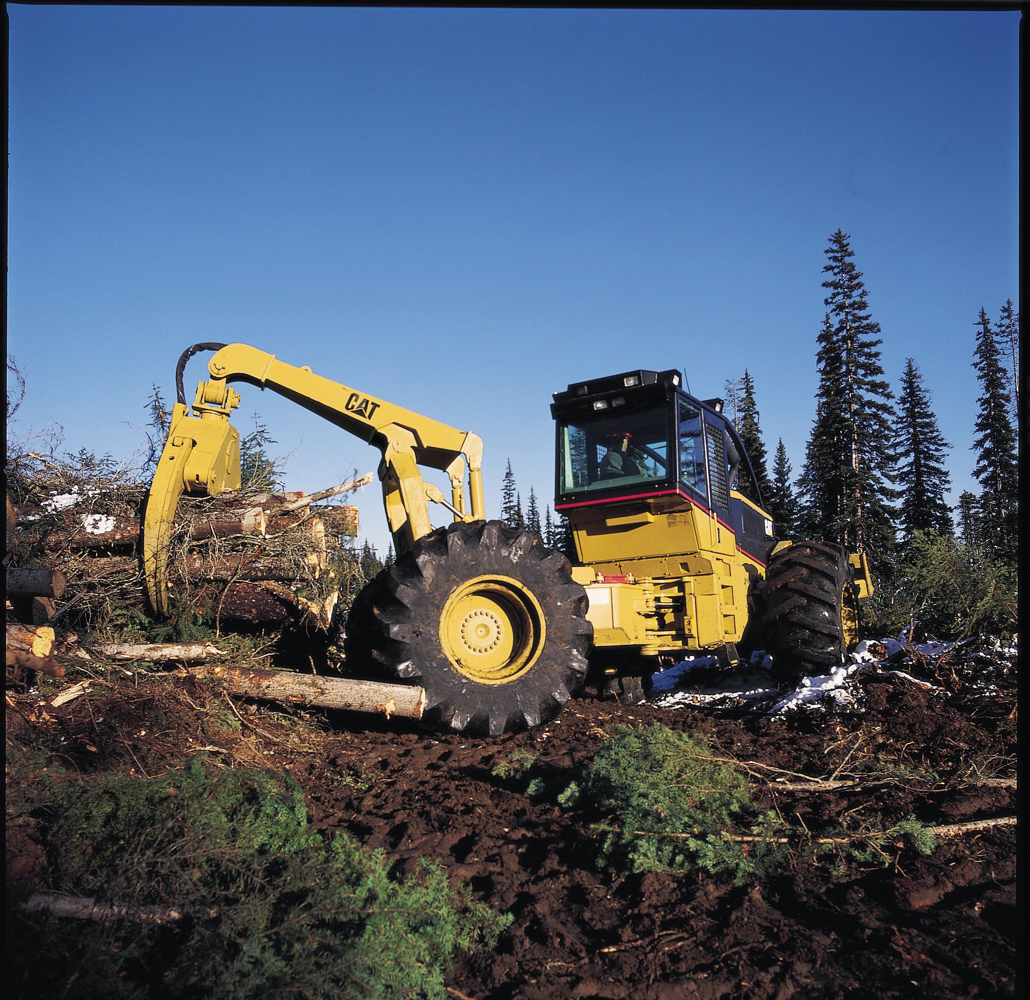 Cat 515 Wheel Skidders | Caterpillar