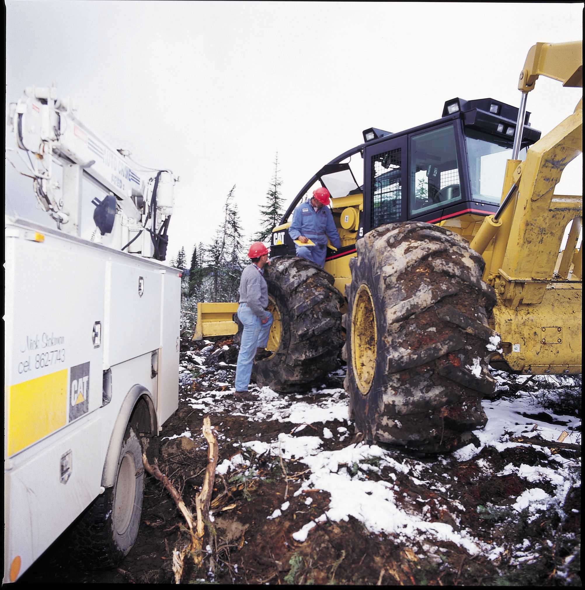 Cat 545 Wheel Skidders | Caterpillar