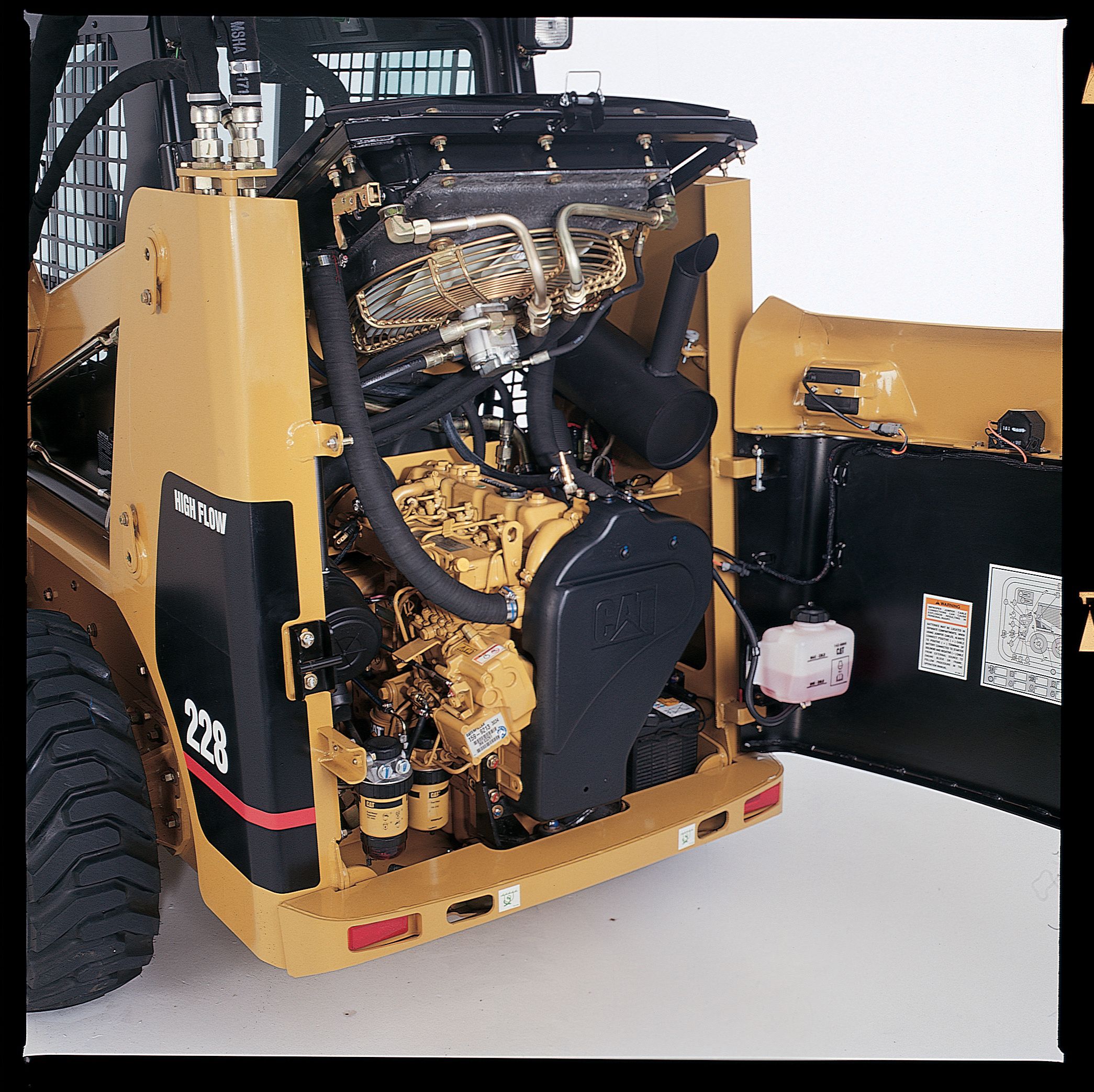 Cat 228 Skid Steer Loaders | Caterpillar