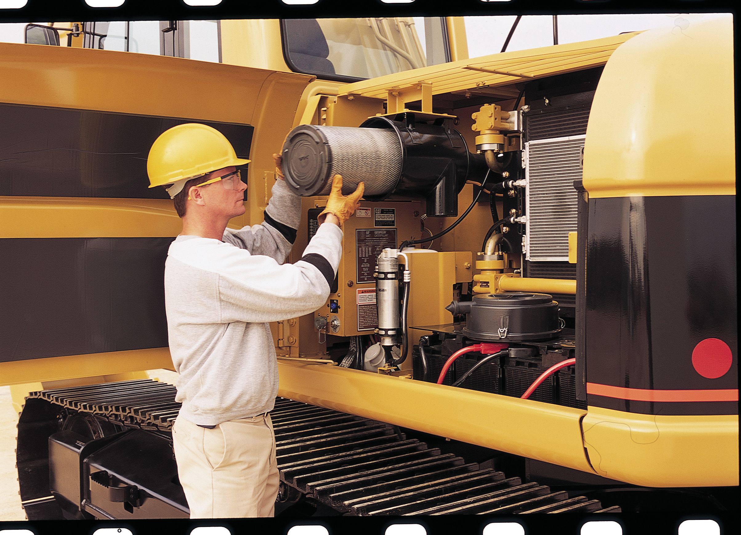 Cat 315C L Small Excavators | Caterpillar