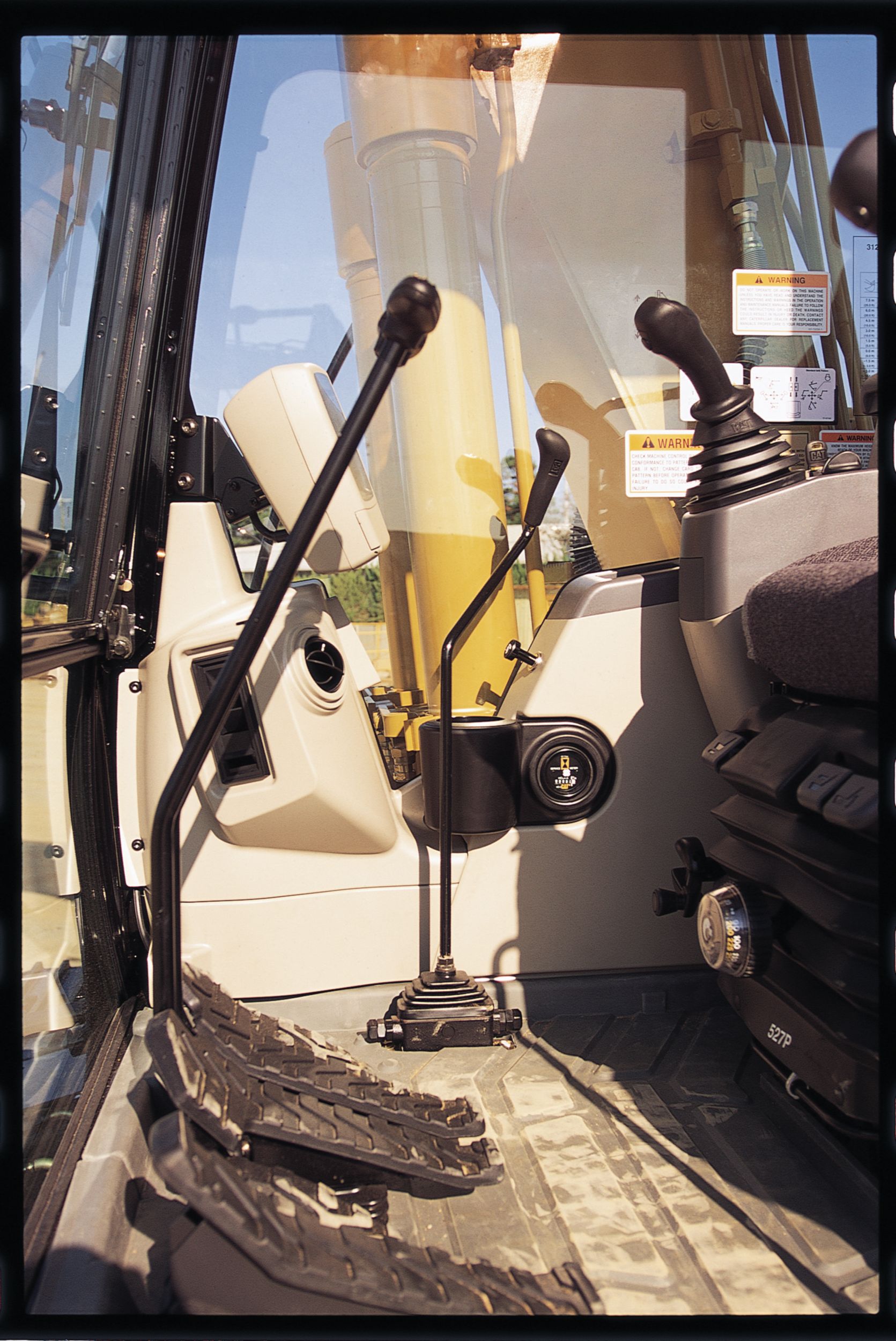 Cat 312C L Small Excavators | Caterpillar