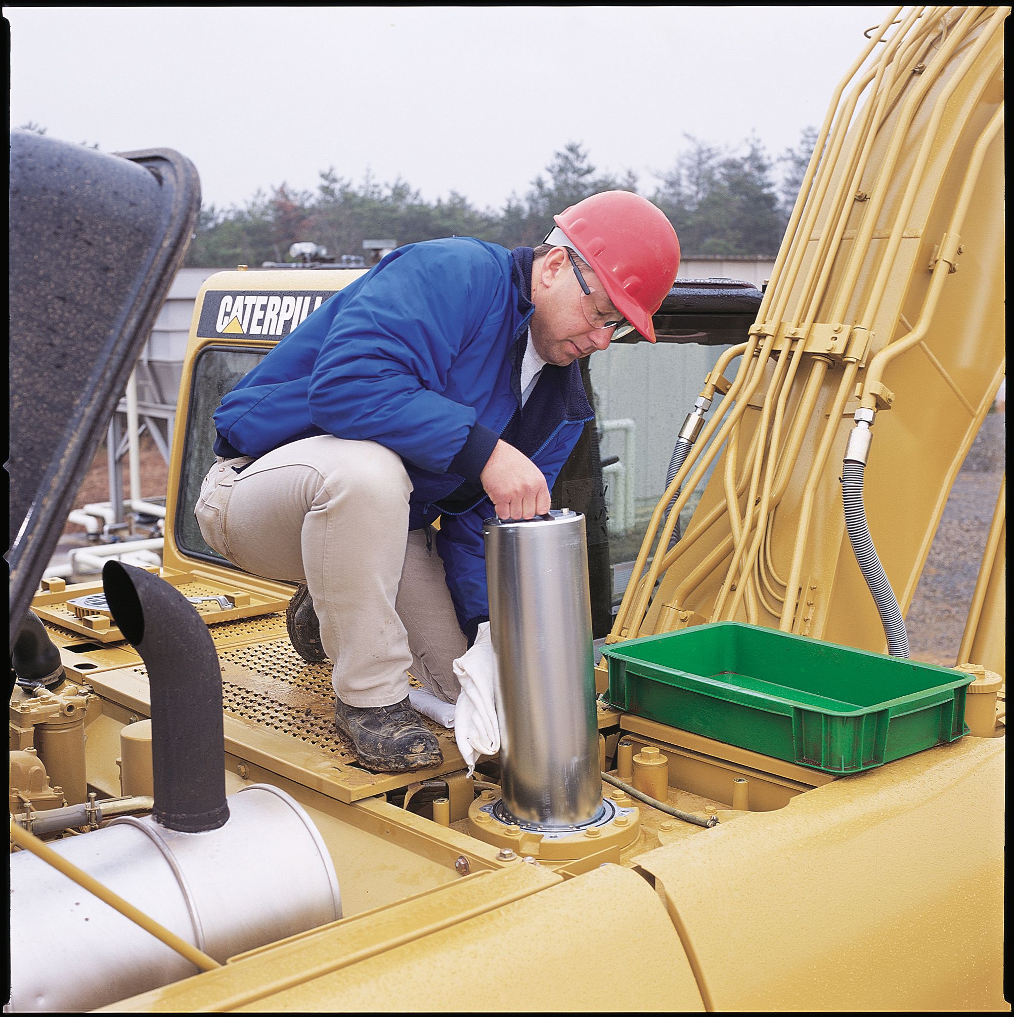 Cat 318C L Small Excavators | Caterpillar