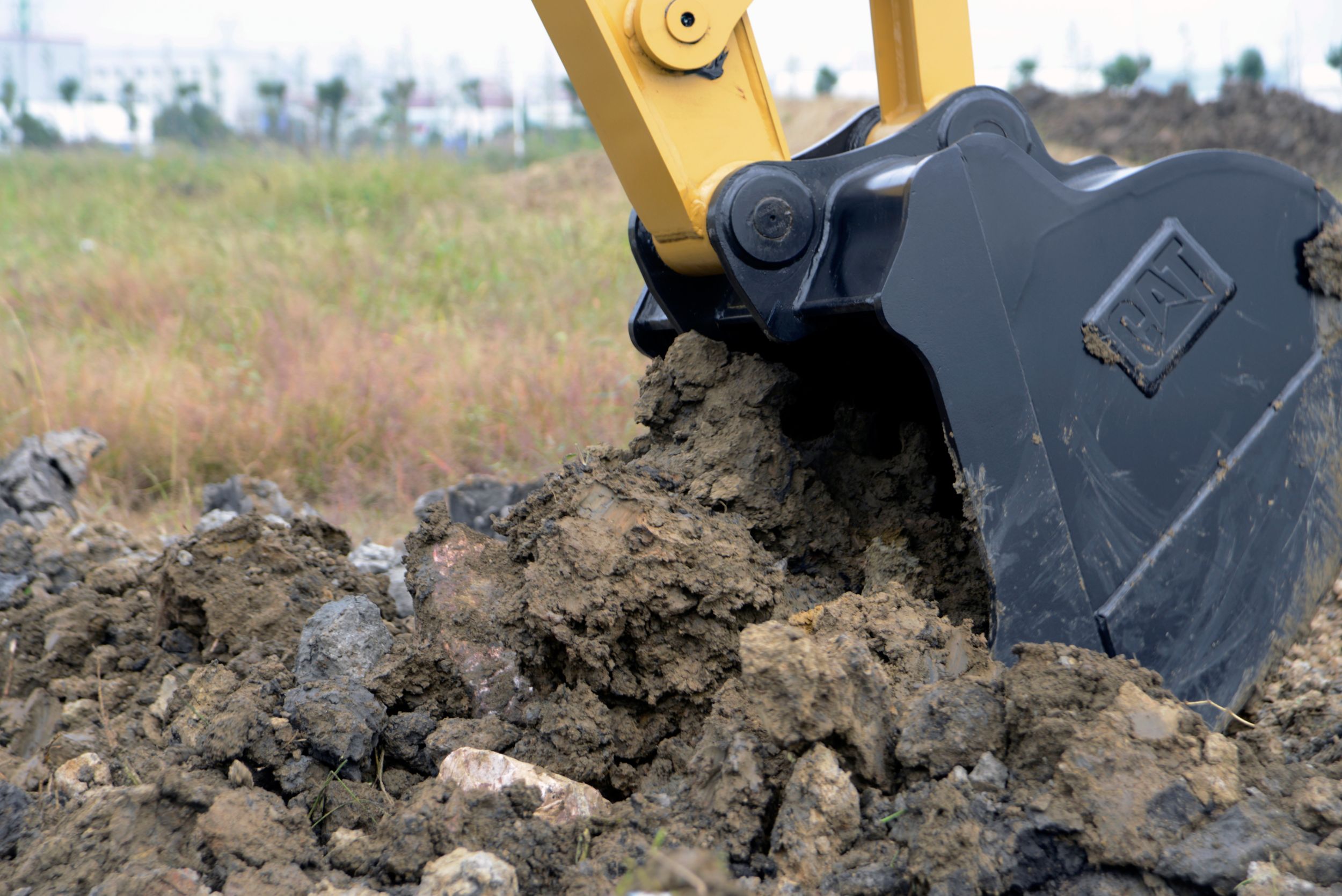 Cat 308E 小型挖掘机 | Caterpillar