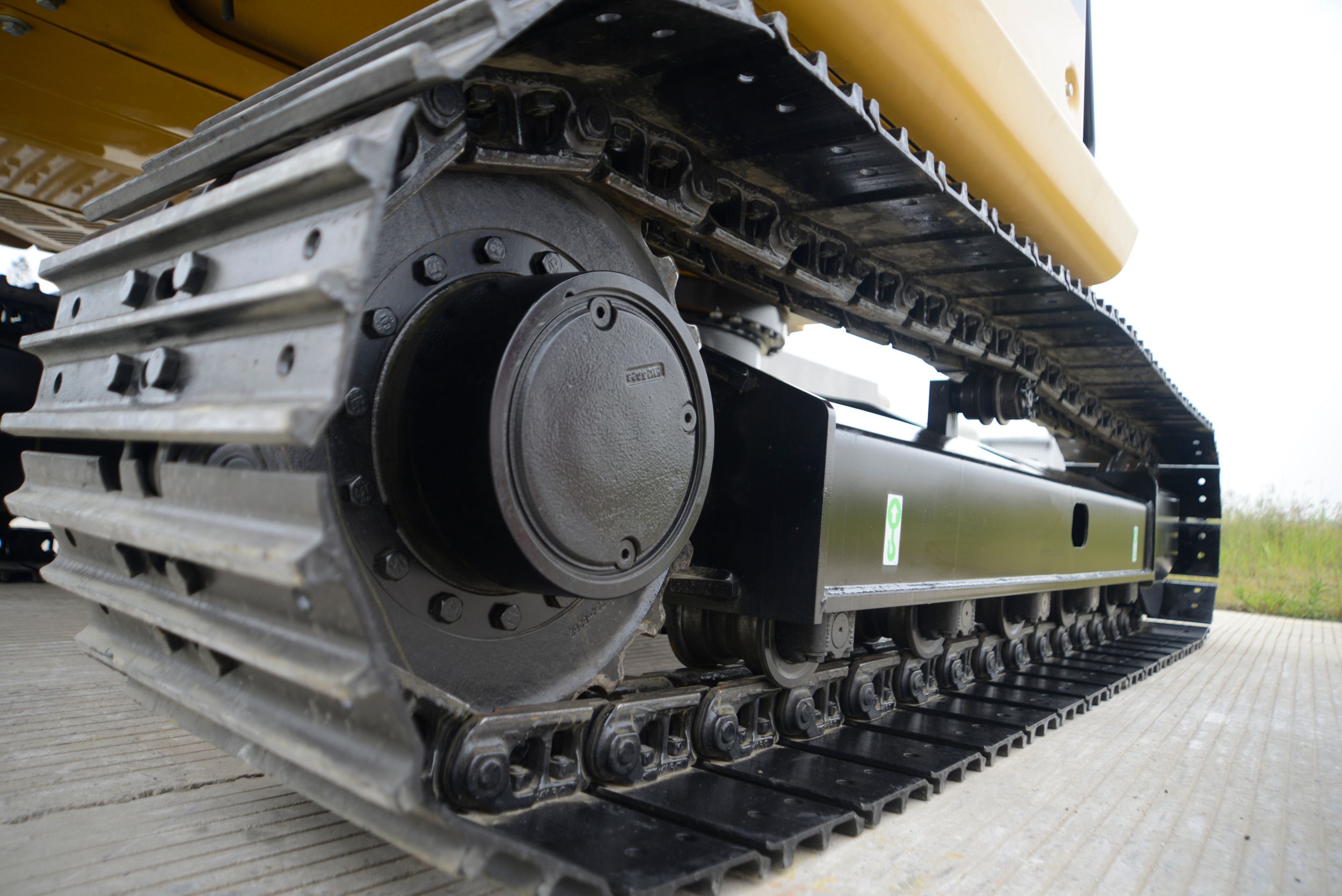 Cat 308E 小型挖掘机 | Caterpillar