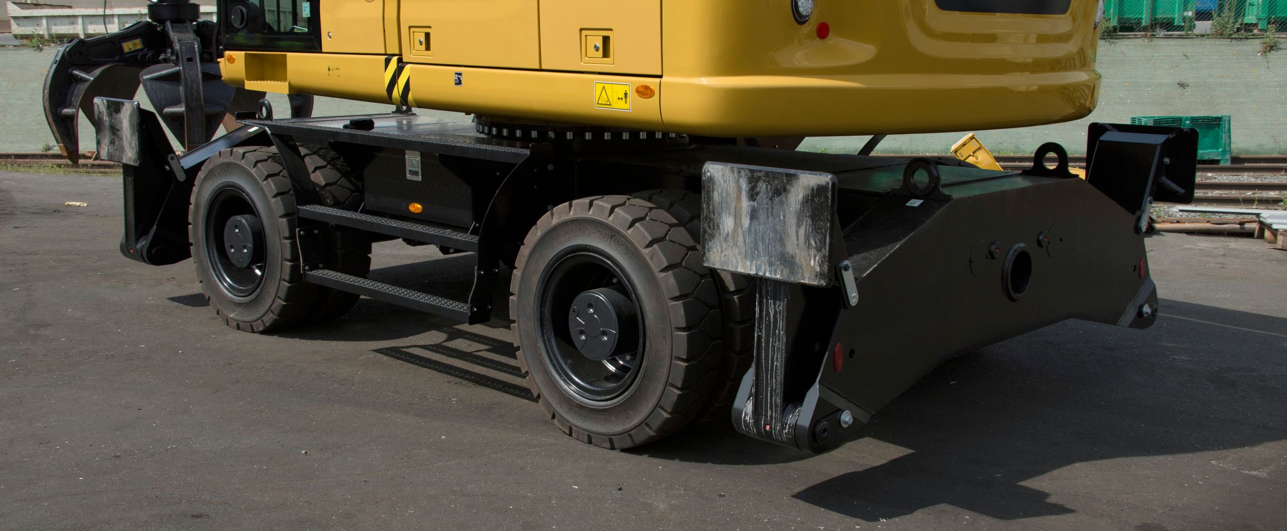 Cat MH3022 Wheel Material Handlers | Caterpillar