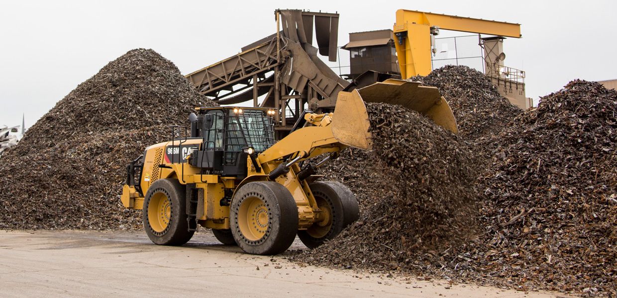 Cat® Industrial Wheel Loaders | Cat | Caterpillar