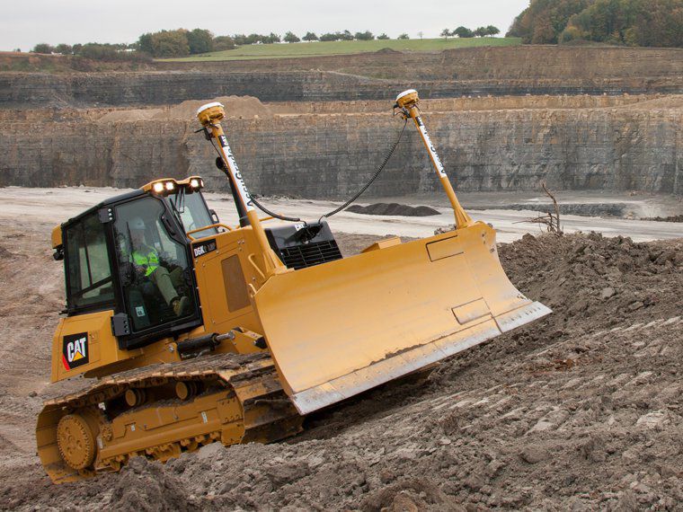 Cat | Trator de rodas BR | Caterpillar