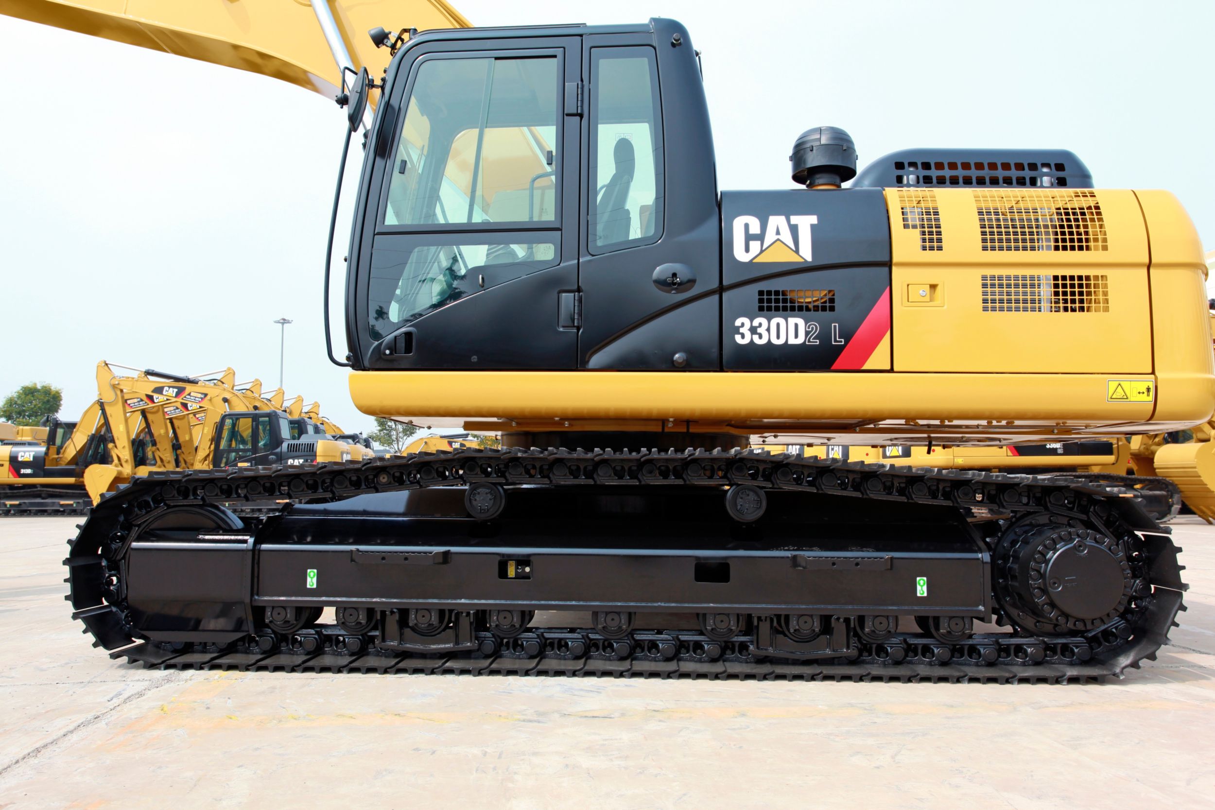 Cat 330D2 L 中型挖掘机 | Caterpillar
