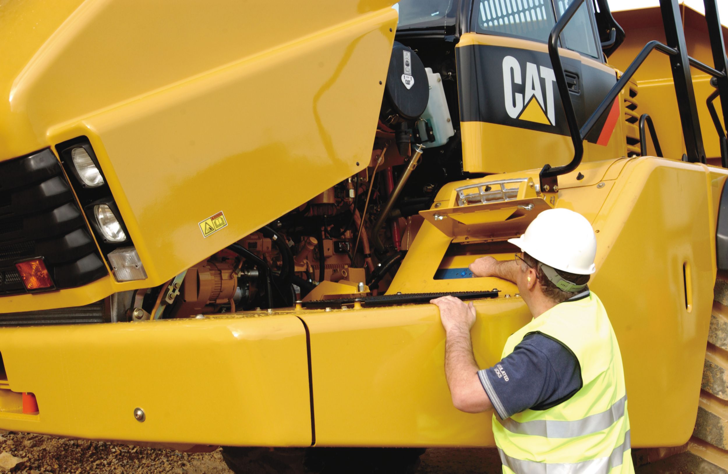 Cat 740 Ejector Three Axle Articulated Trucks | Caterpillar