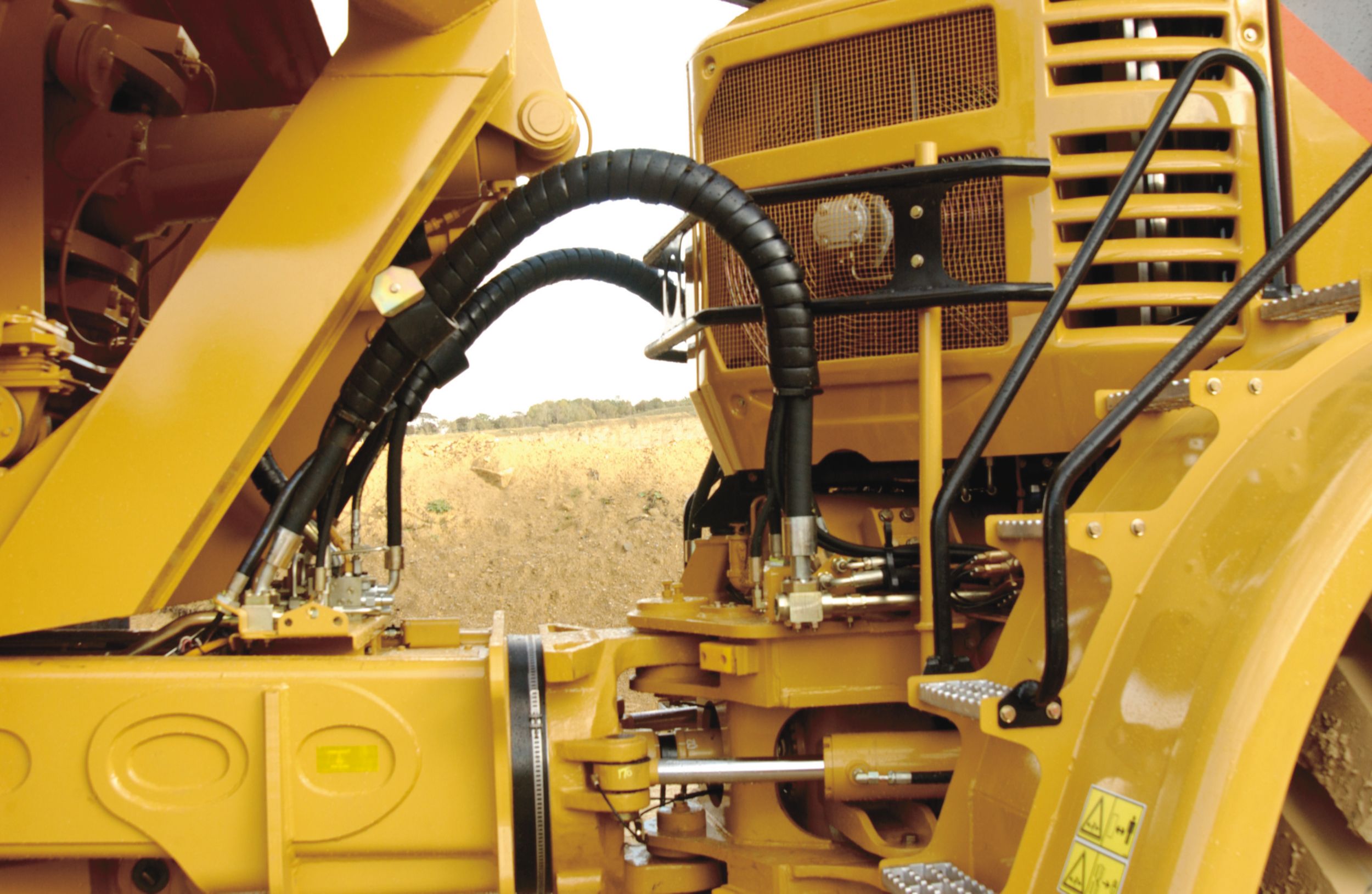 Cat 740 Ejector Three Axle Articulated Trucks | Caterpillar