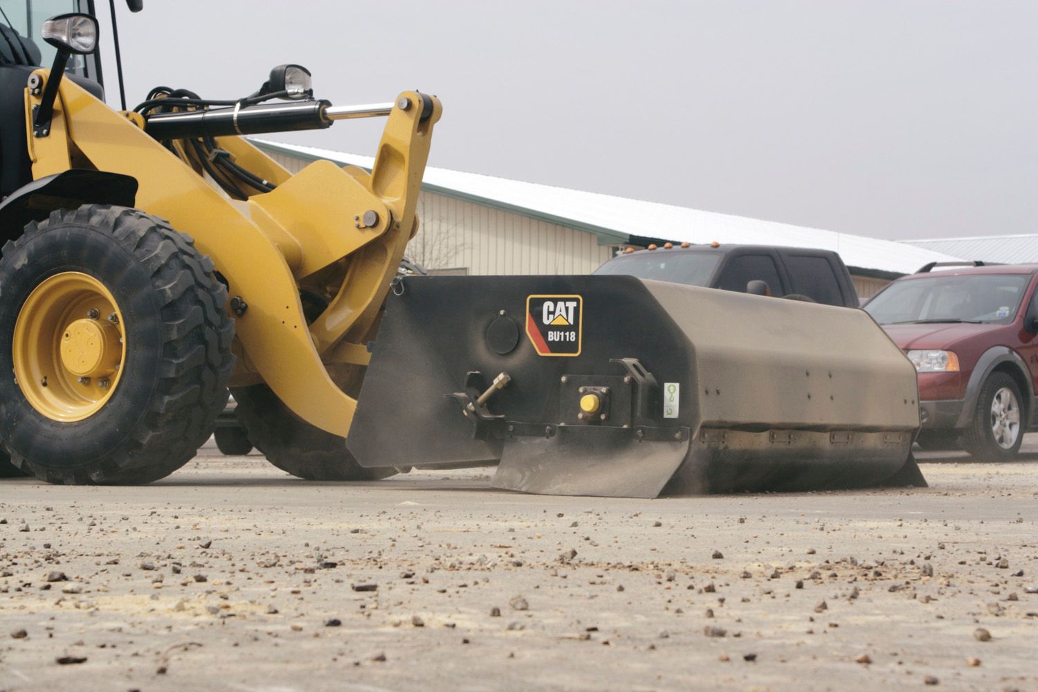 Cat 906H2 Compact Wheel Loaders | Caterpillar