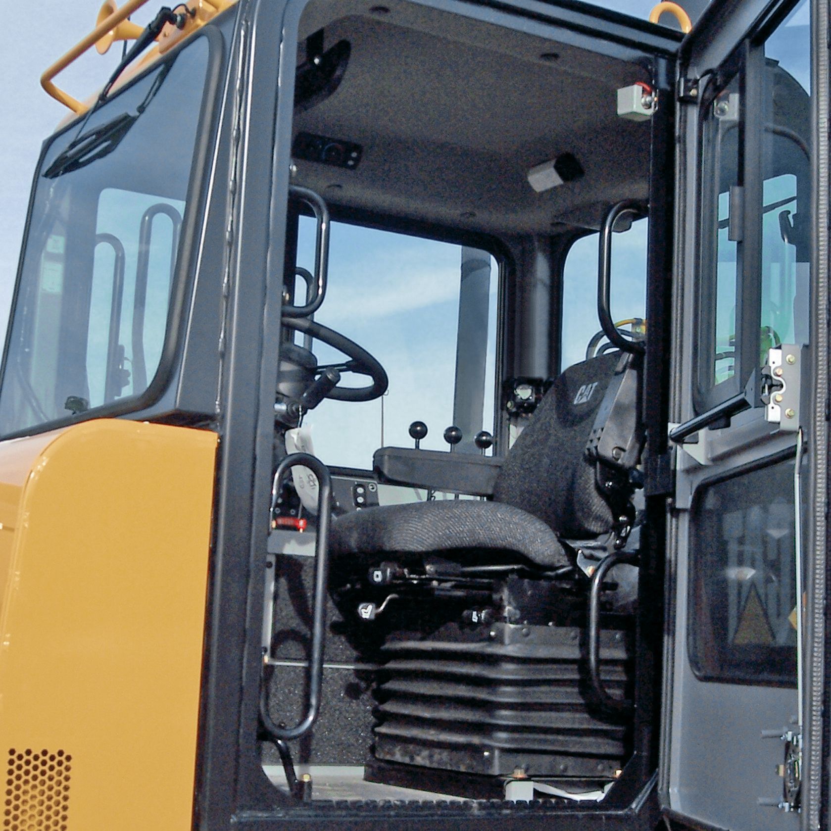 Cat 613G Elevating Scrapers | Caterpillar