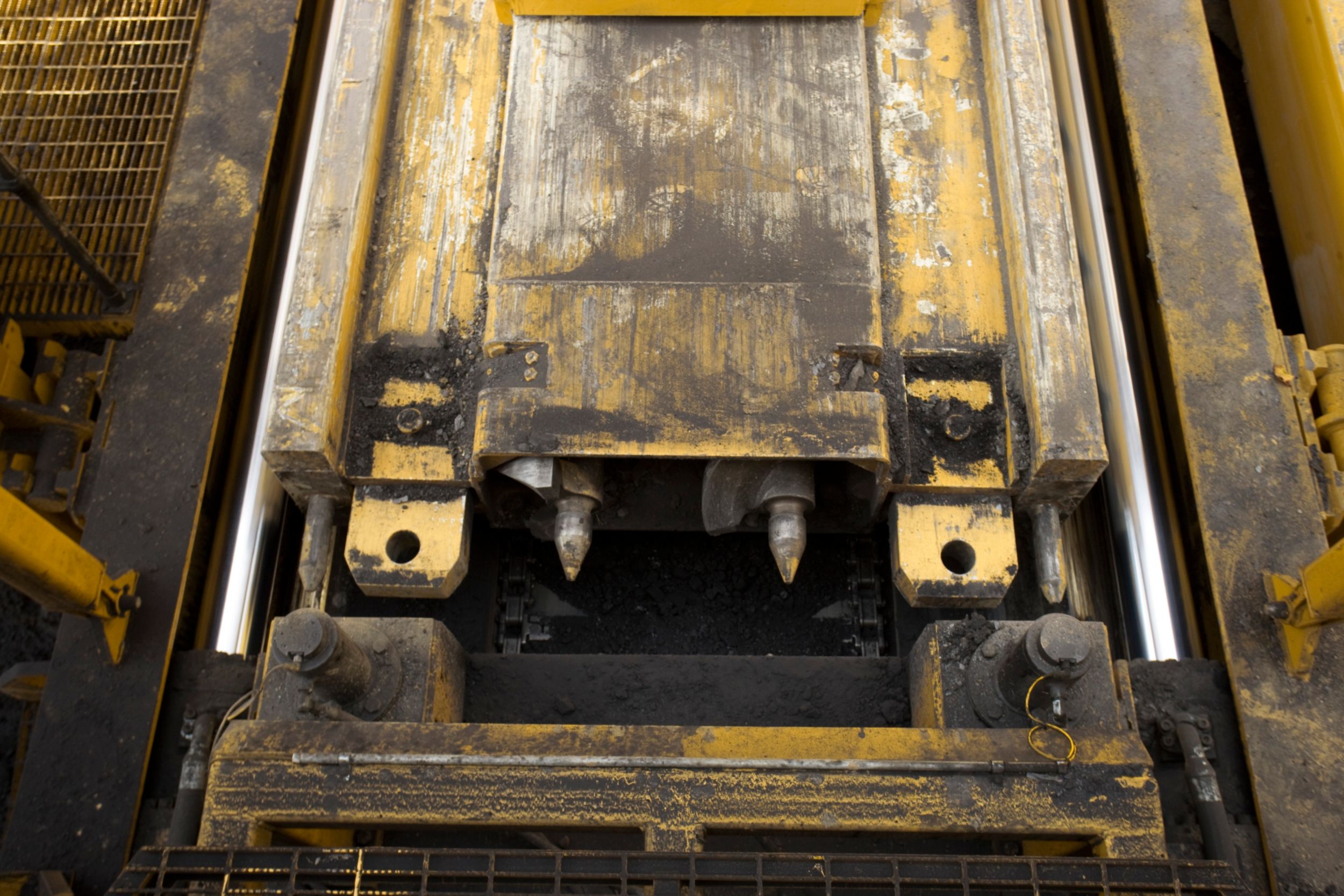 Cat HW300 Highwall Miners | Caterpillar