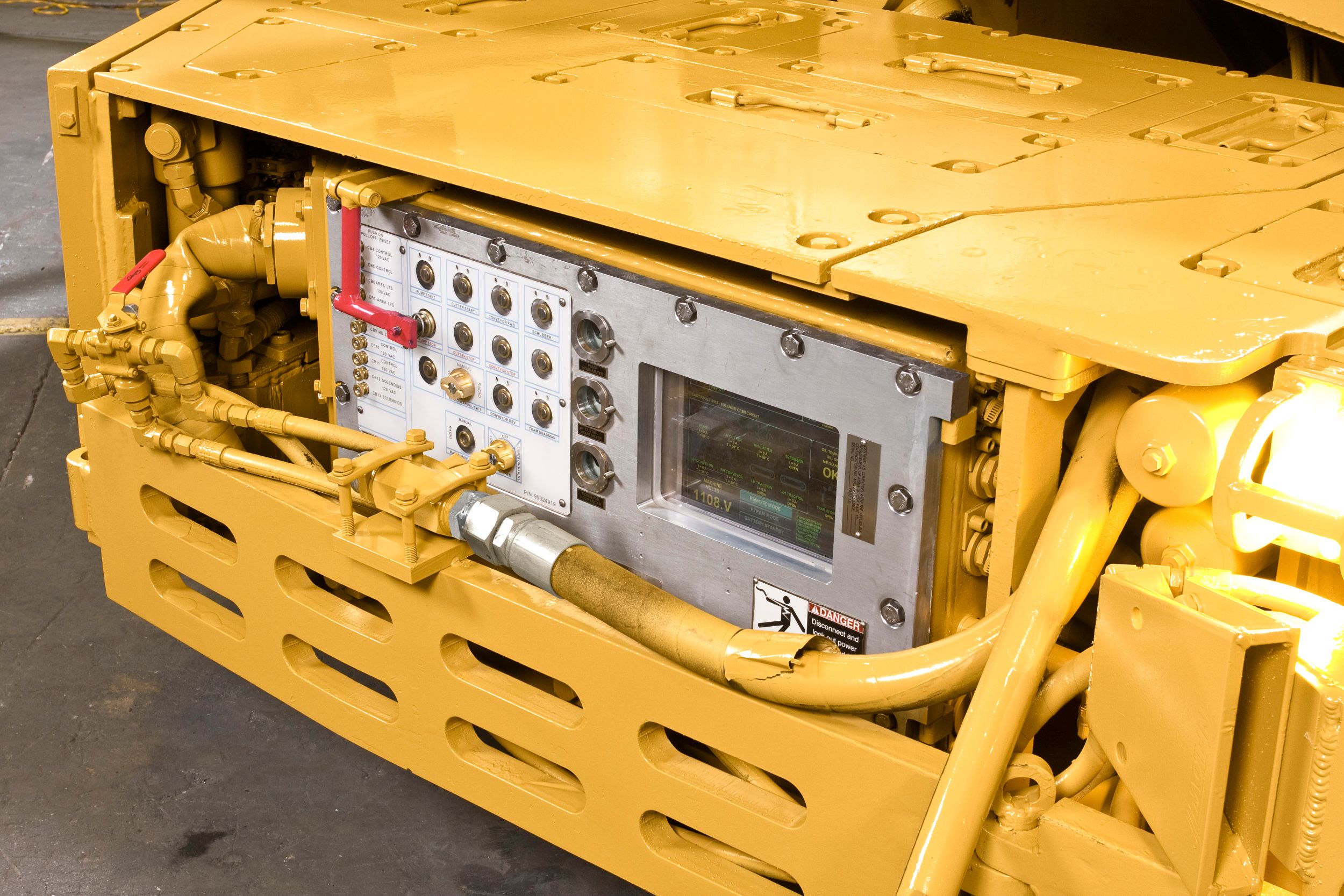 Cat CM235 Continuous Miners | Caterpillar