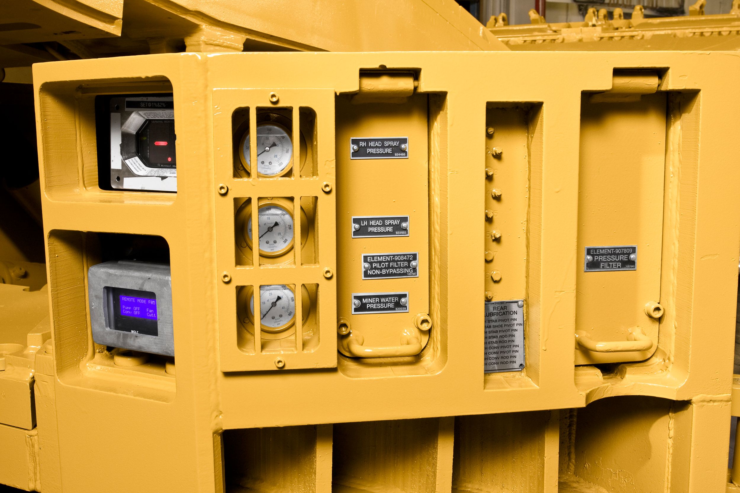 Cat CM235 Continuous Miners | Caterpillar