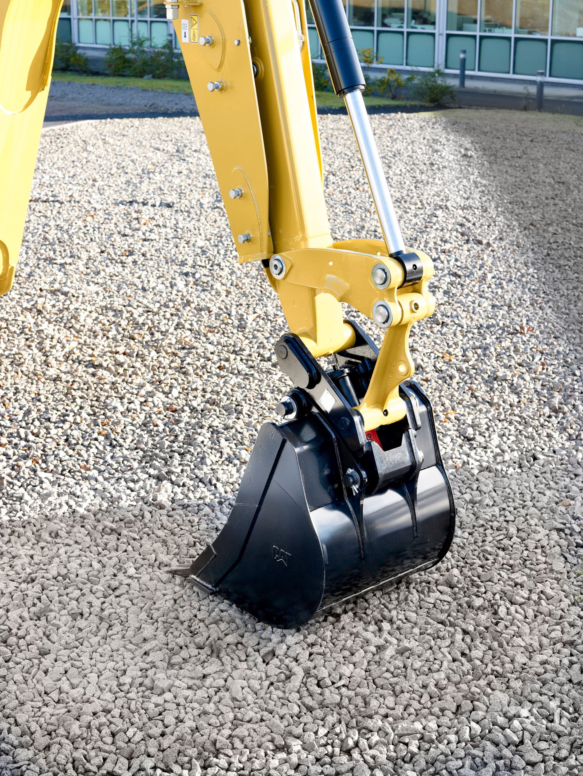 Cat 422F Side Shift Backhoe Loaders | Caterpillar