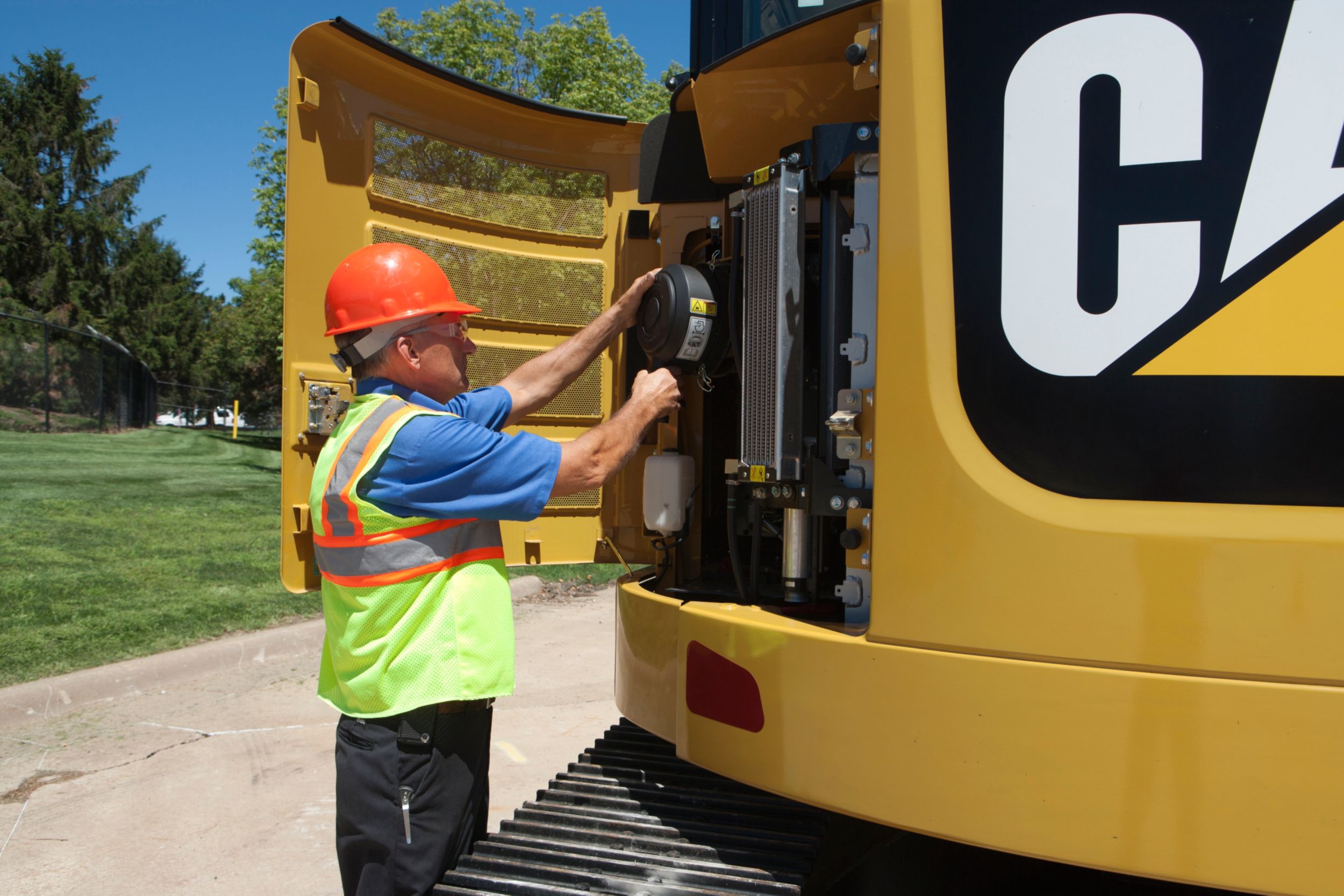 Cat 314E L CR Small Excavators | Caterpillar
