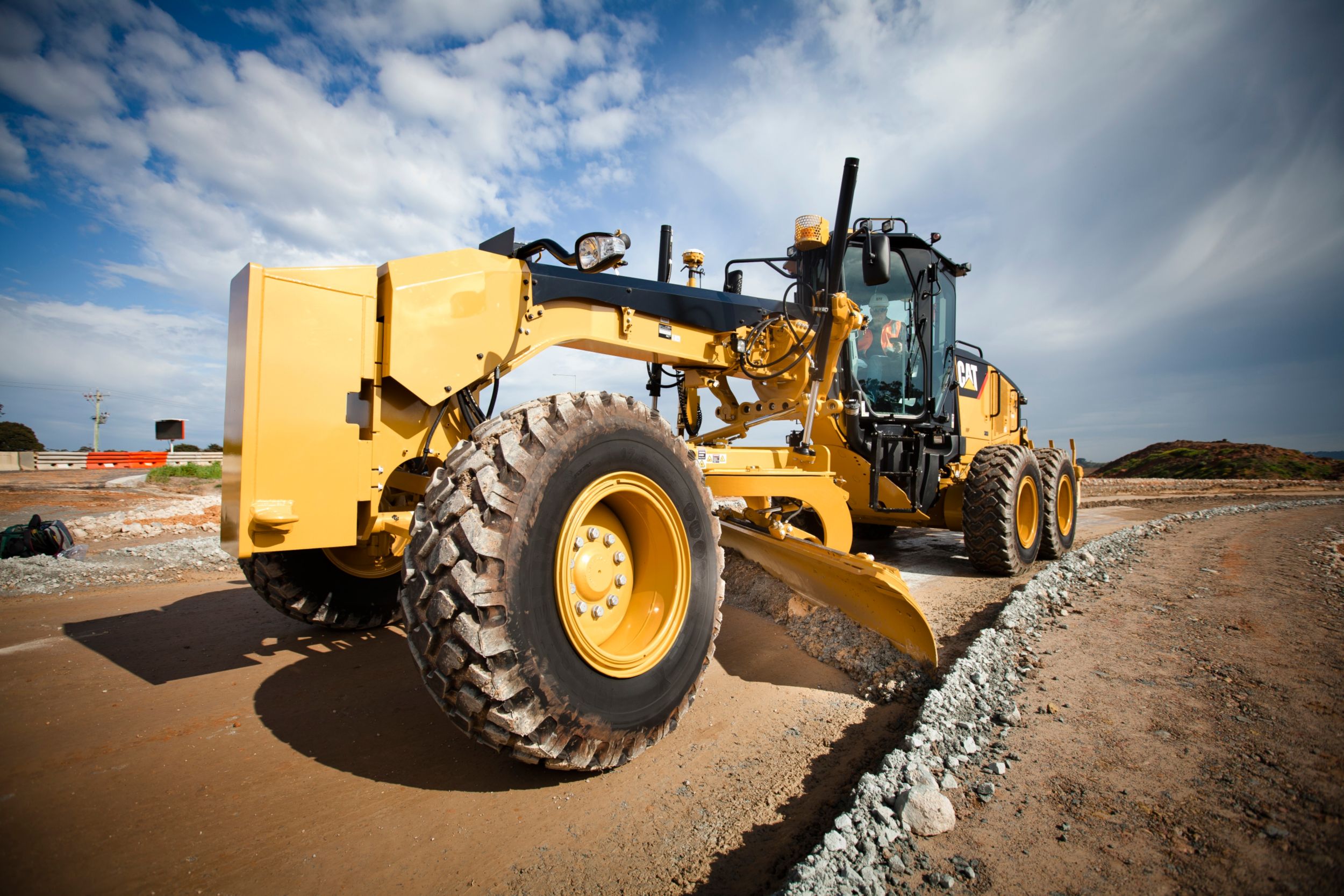 Cat 160M | Caterpillar