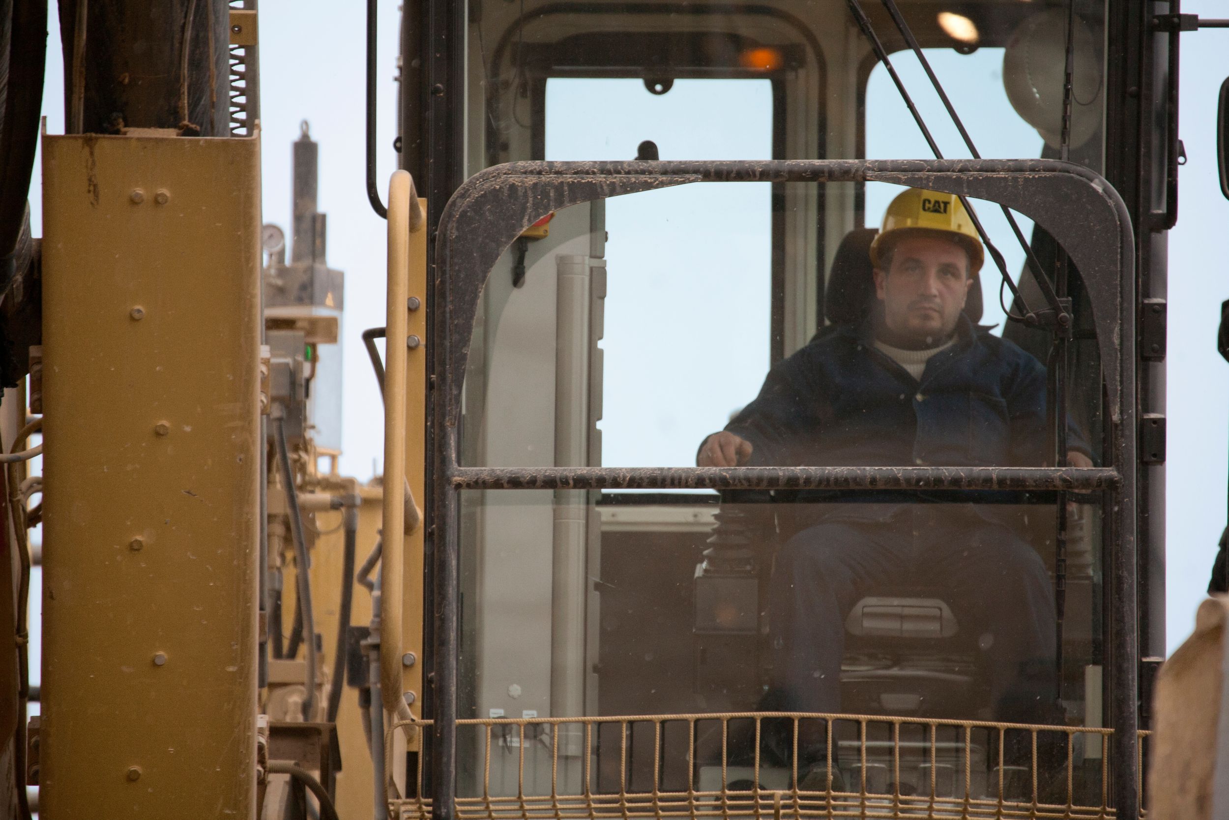 Cat 6018/6018 FS Hydraulic Mining Shovels | Caterpillar