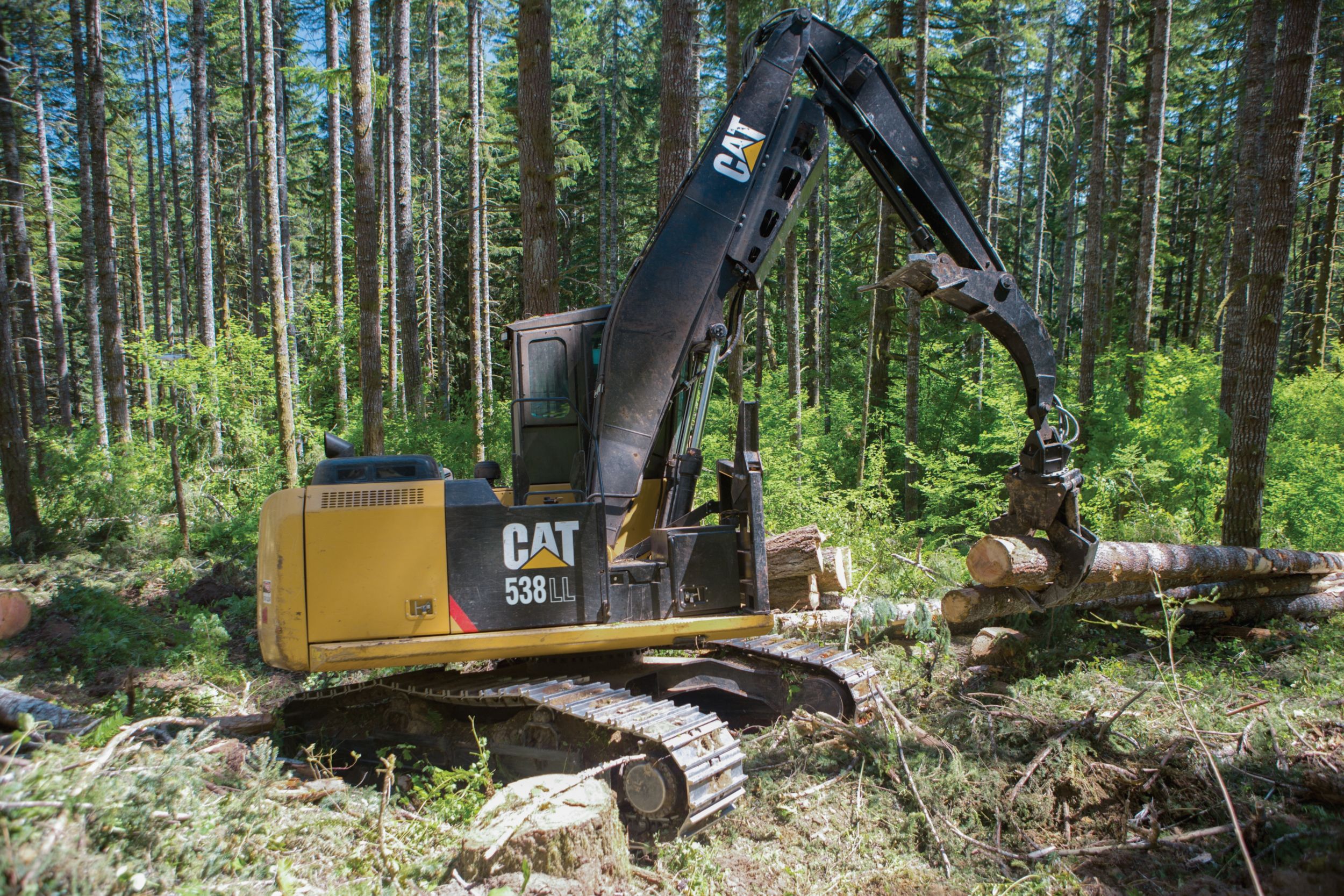 Cat | 538/538 LL Forest Machine | Caterpillar
